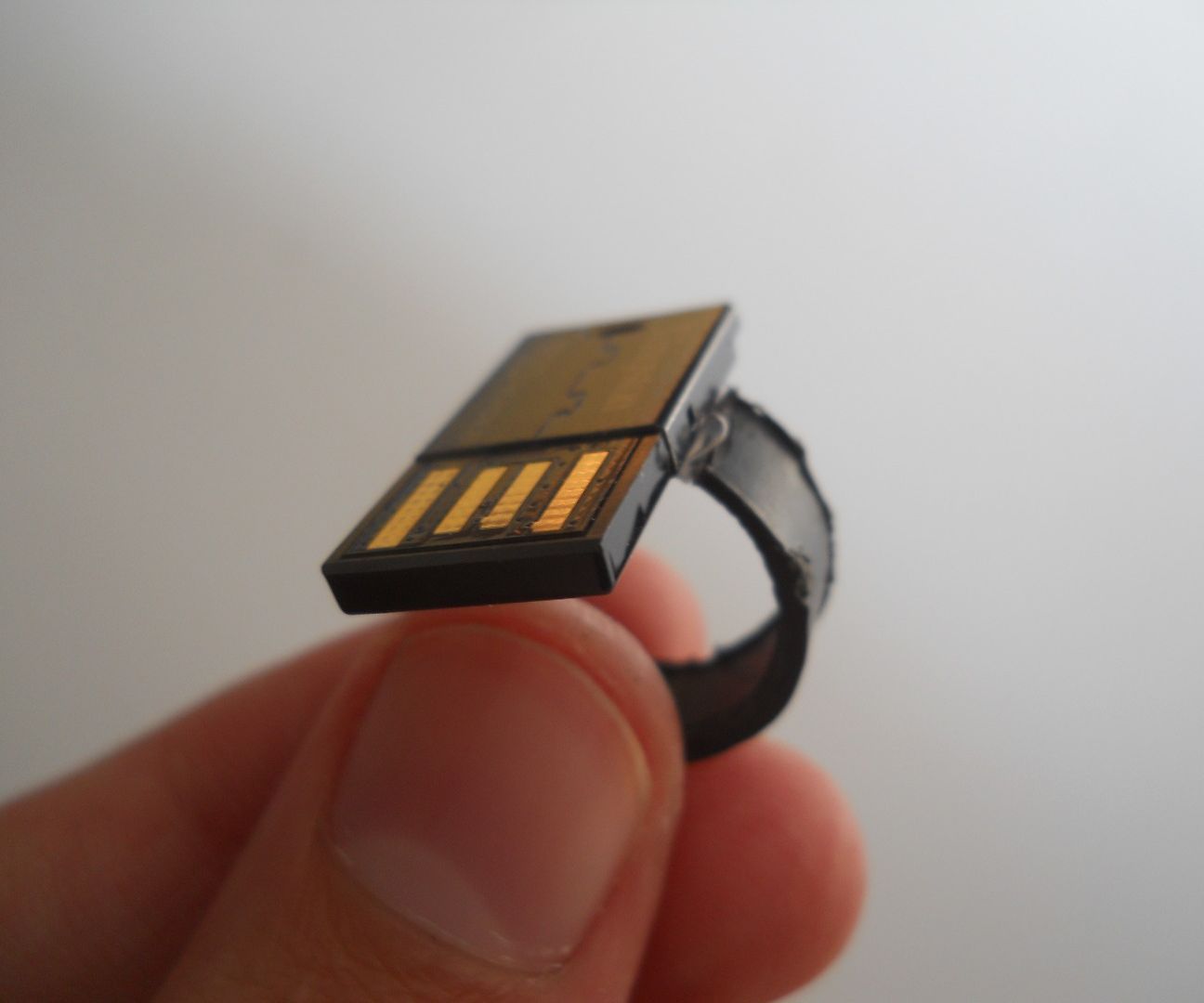 DIY USB Flash Drive Ring : 3 Steps - Instructables