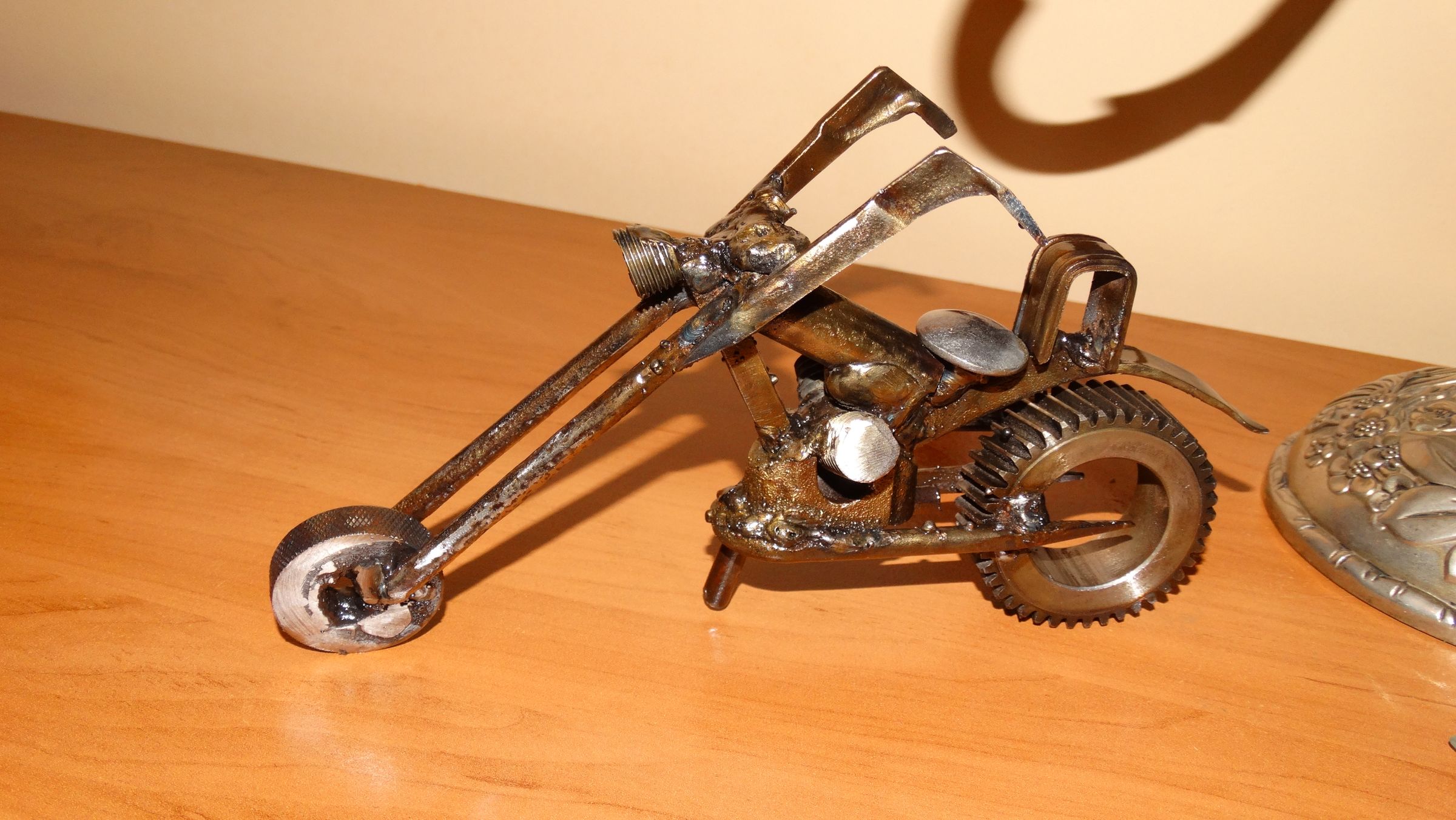 Welding Scrap Metal Motorcycle : 4 Steps - Instructables