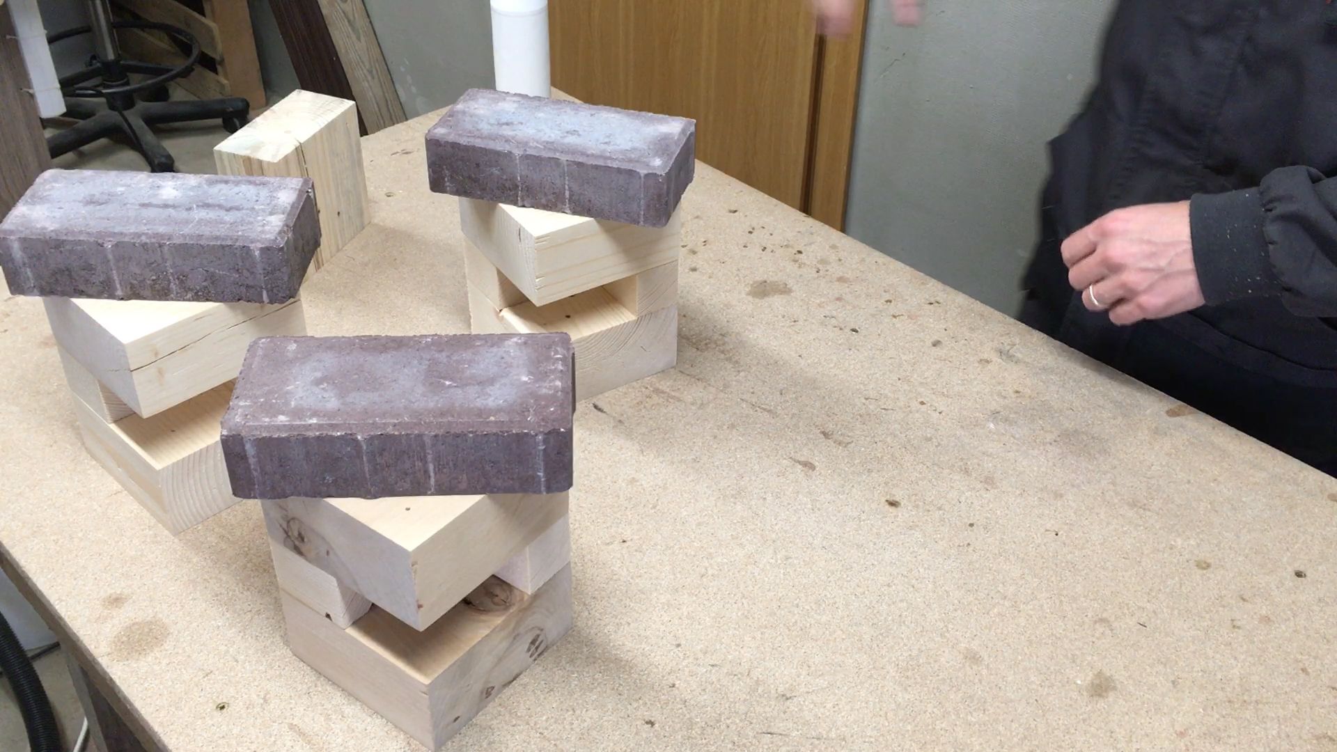 Colored LED Lamp From Pallet Wood Blocks : 10 Steps (with Pictures ...