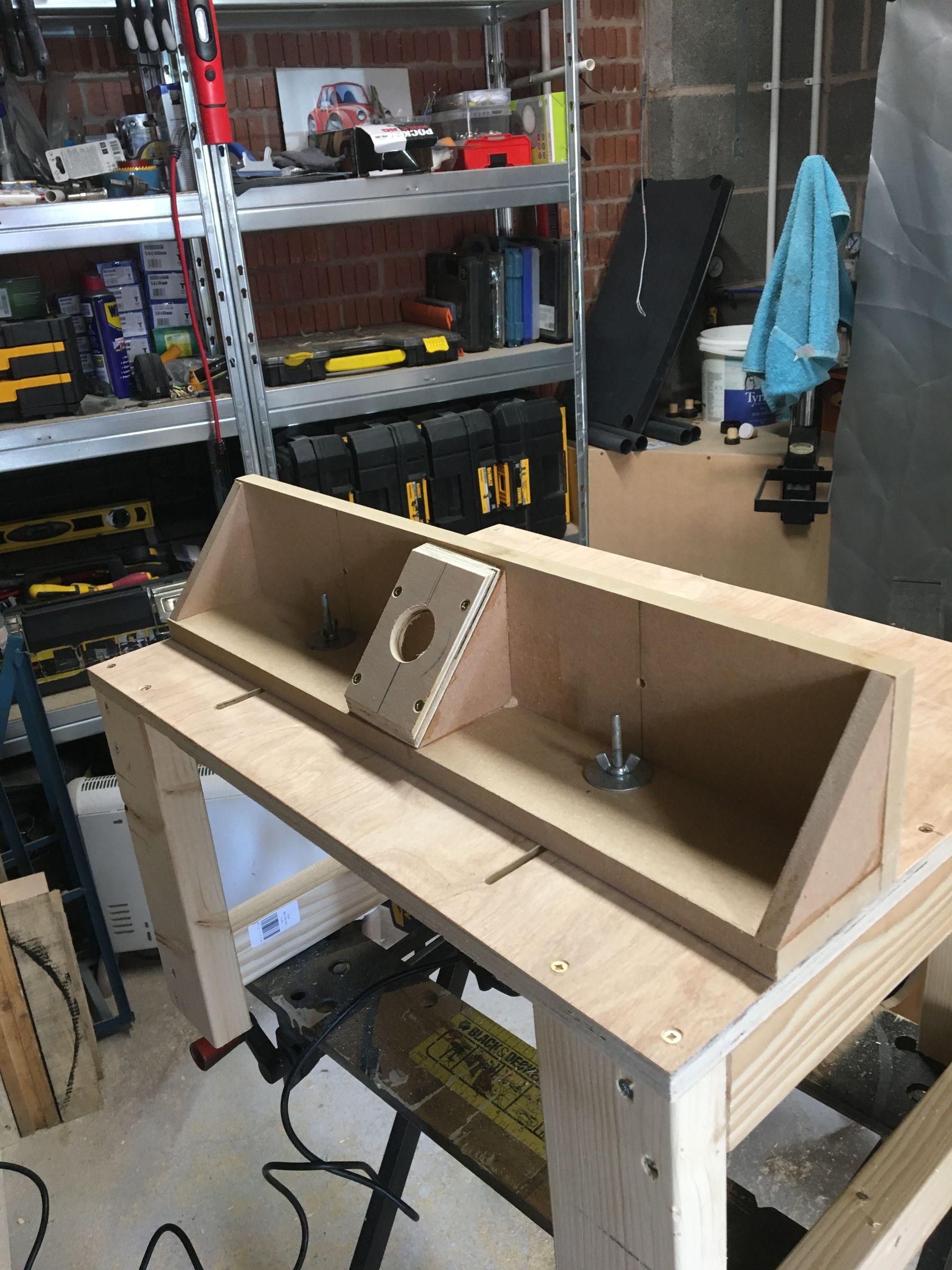 DIY Router Table : 6 Steps (with Pictures) - Instructables