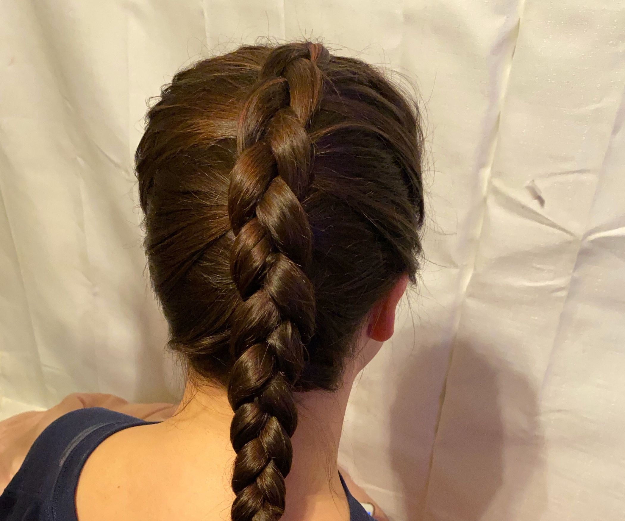 How to Dutch Braid : 10 Steps - Instructables