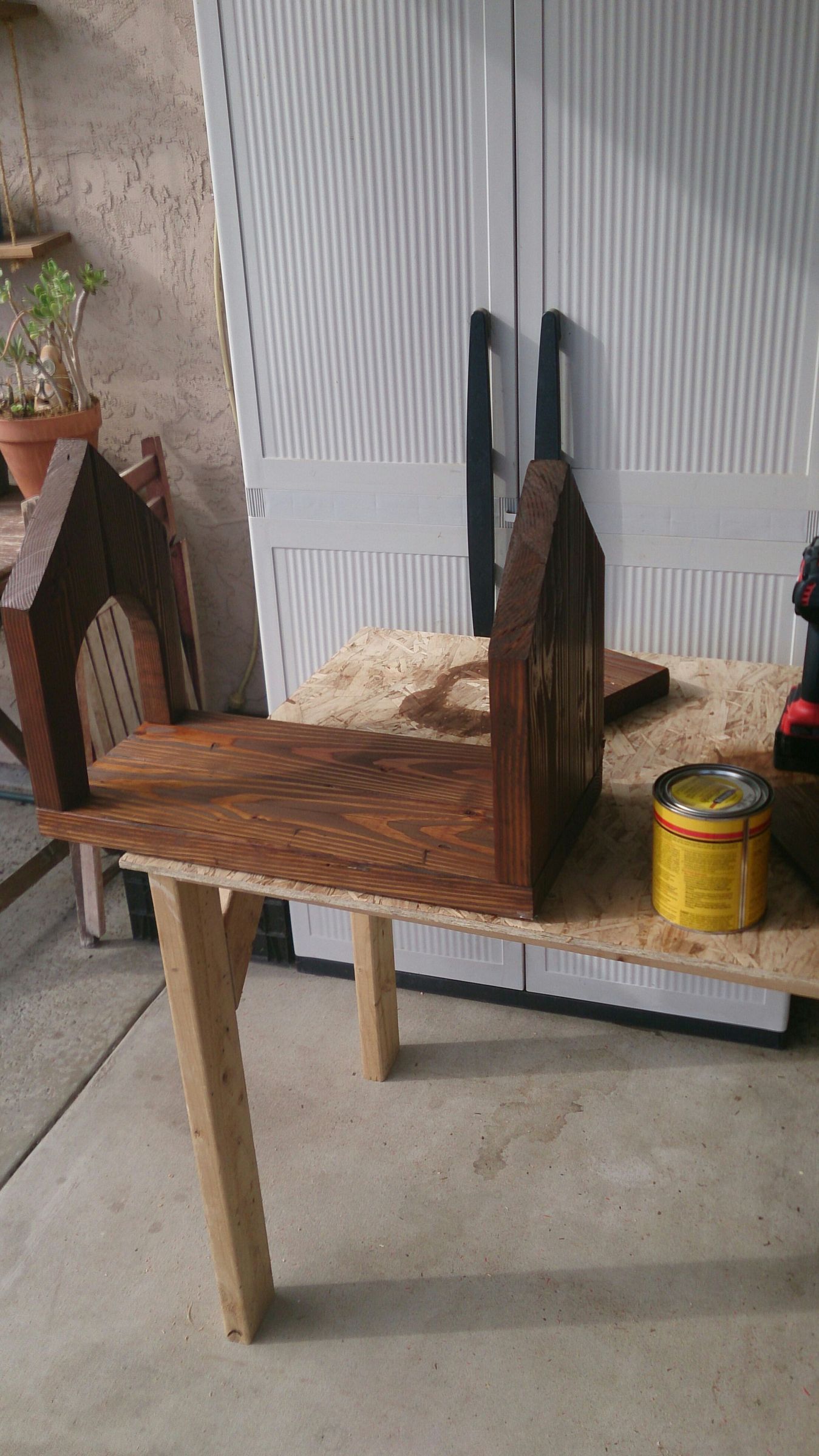 How to Build a Pallet Mailbox : 8 Steps (with Pictures) - Instructables