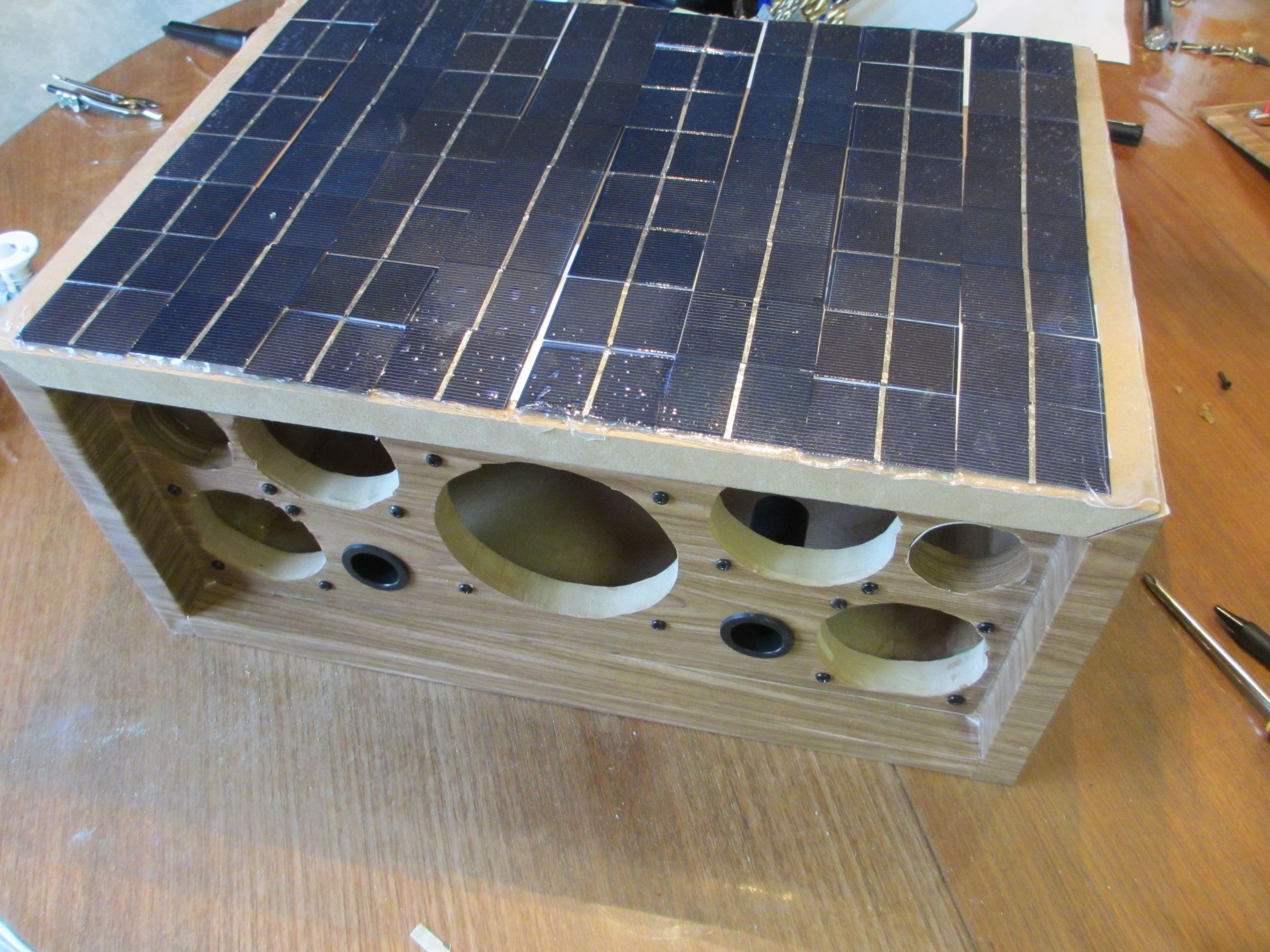 Solar Powered Speaker : 5 Steps - Instructables