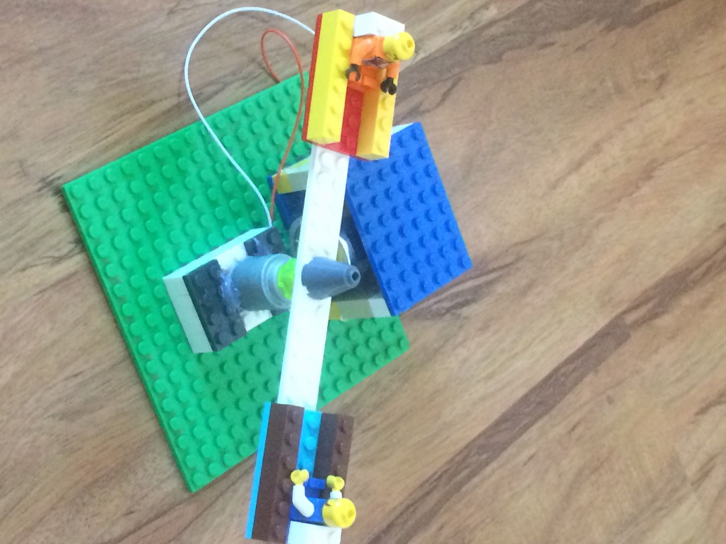 Lego Motorised Carnival Ride : 6 Steps (with Pictures) - Instructables