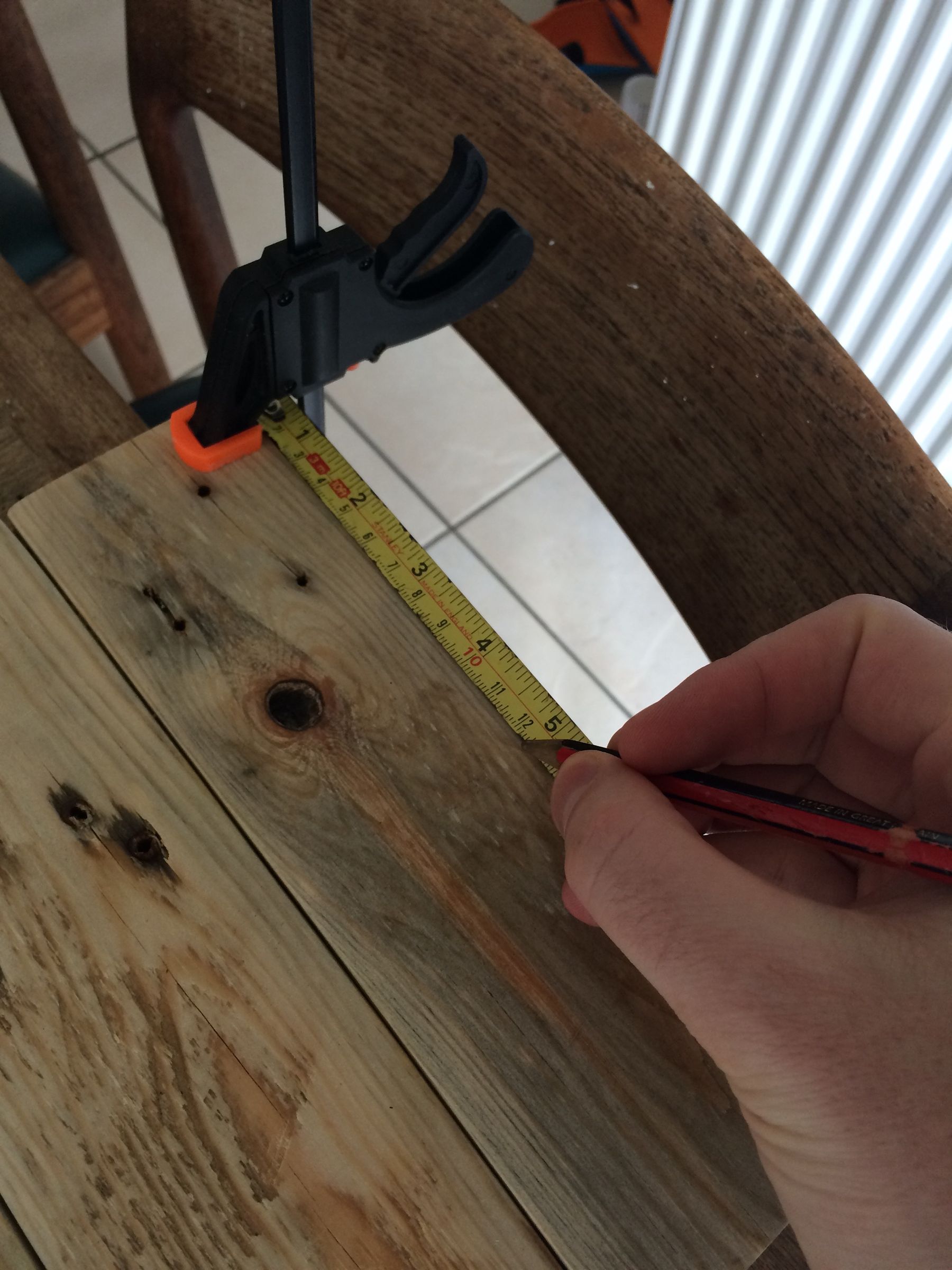 Pallet Wood Laptop Riser : 11 Steps (with Pictures) - Instructables