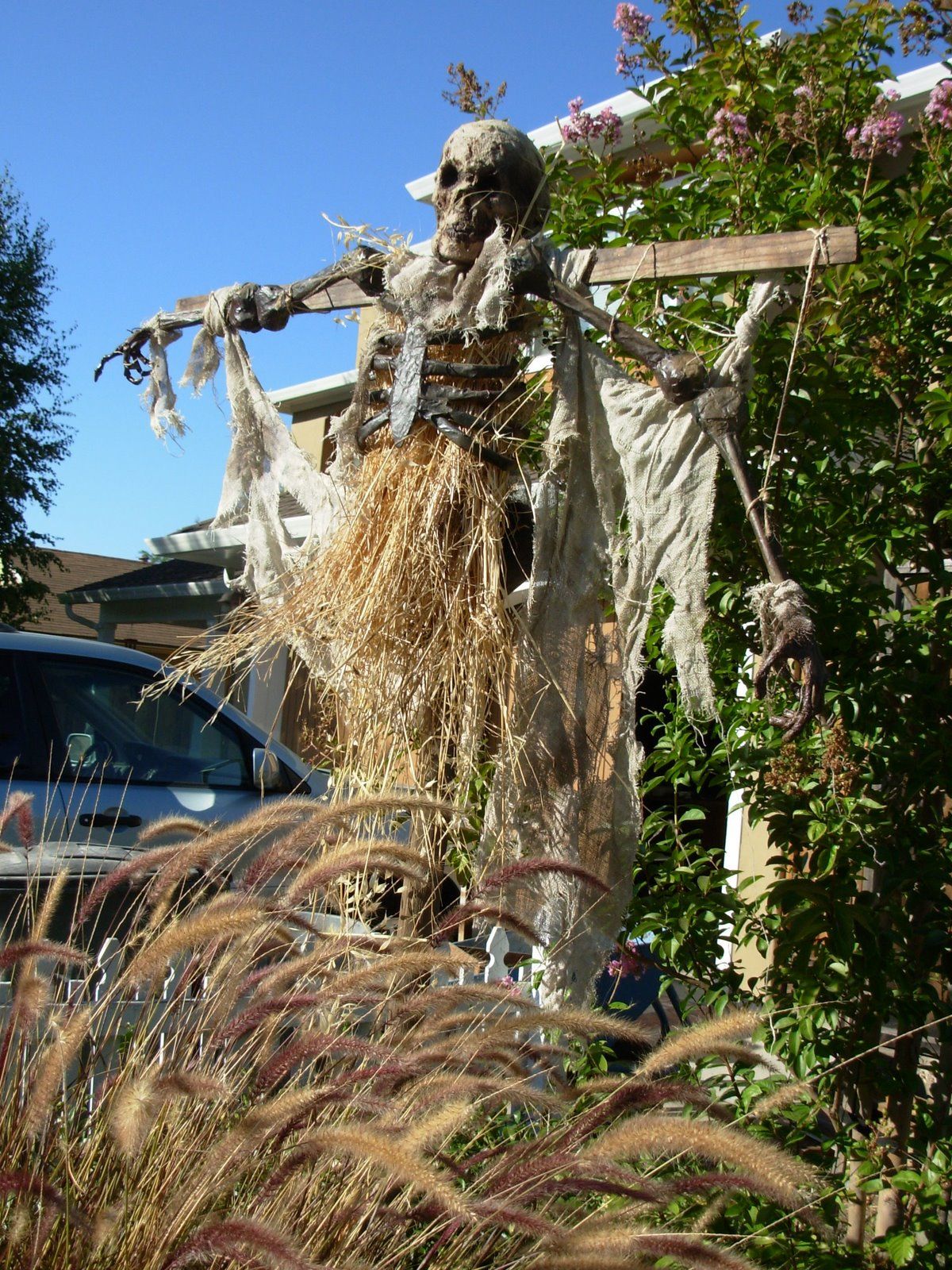 Paper Mache Skeletons : 7 Steps - Instructables