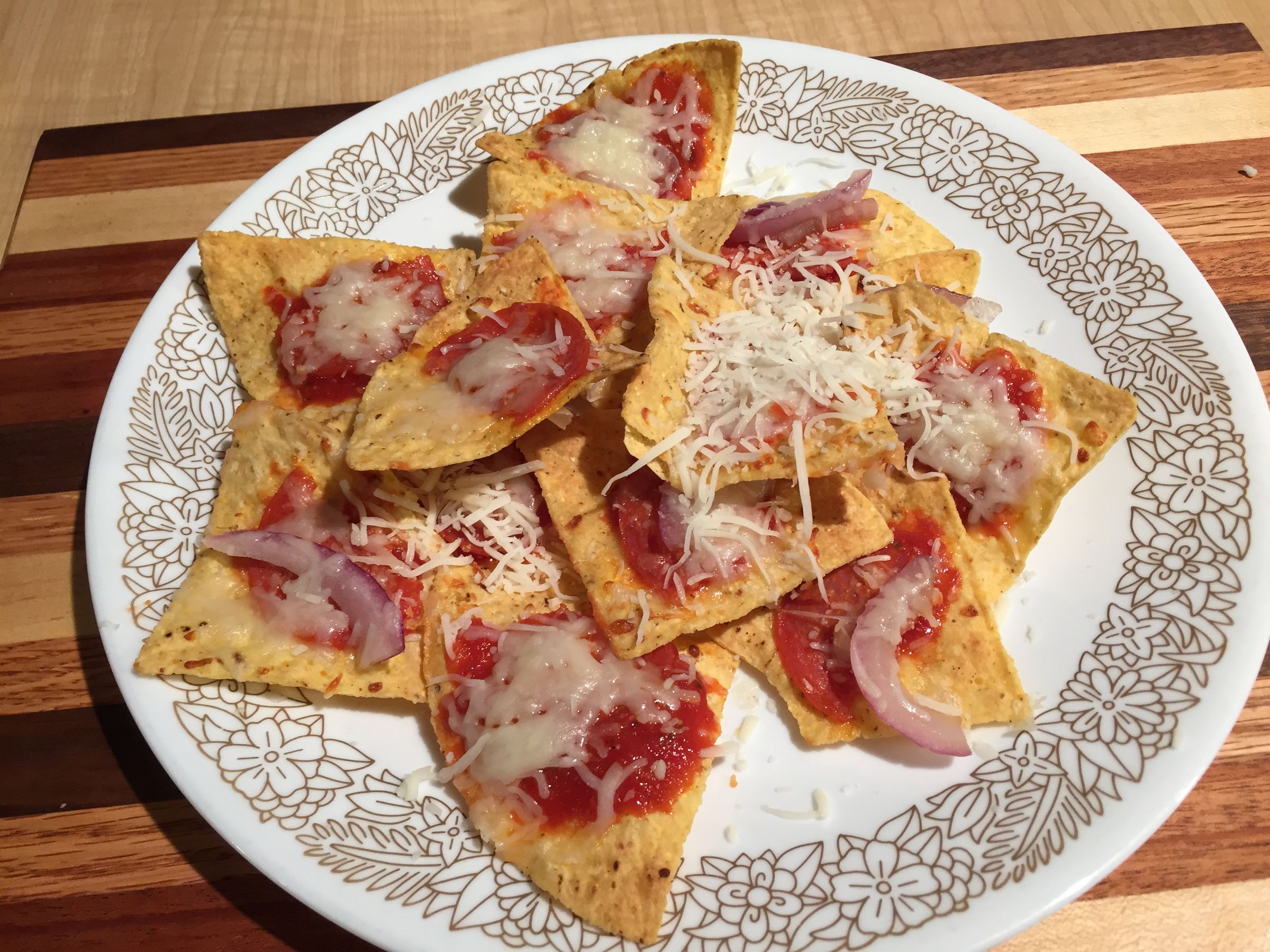 Pizza Nachos