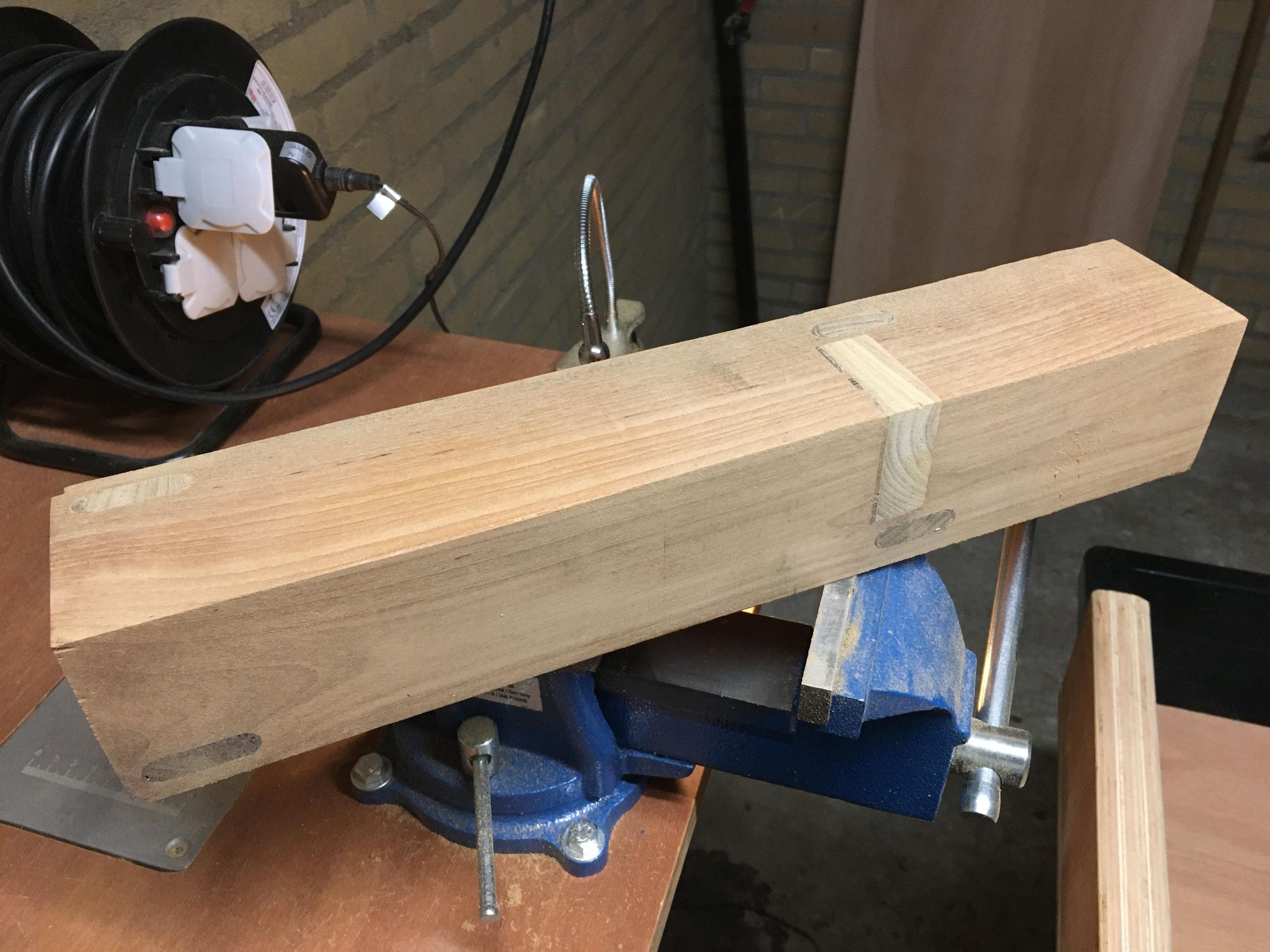 How To: Ham Stand From a Table Leg : 5 Steps (with Pictures ...