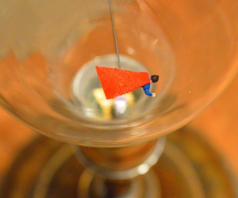 Superman in a Light Bulb : 11 Steps (with Pictures) - Instructables