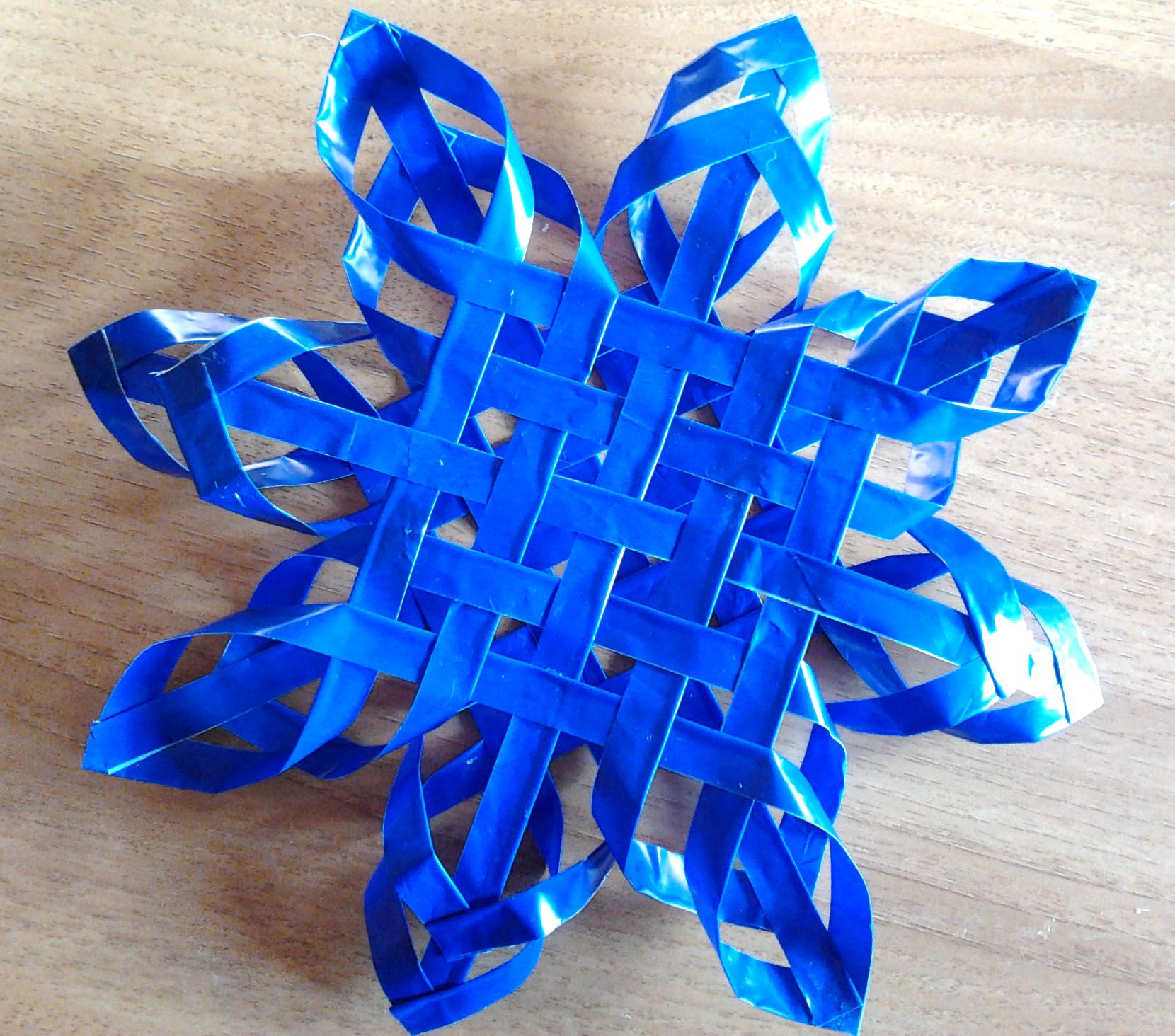 Paper Snowflakes - Instructables