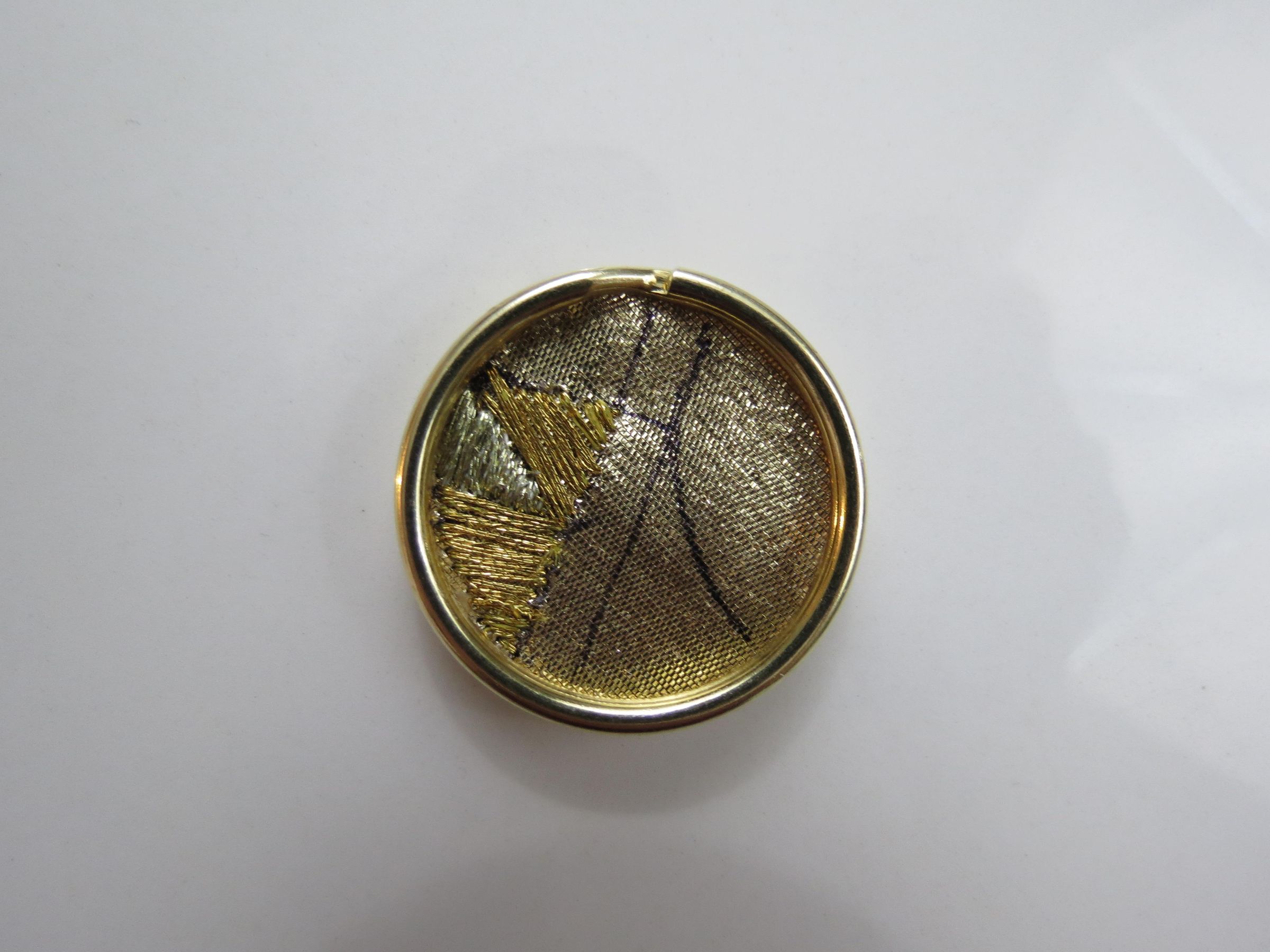 Abstract Embroidered Pendants : 7 Steps (with Pictures) - Instructables