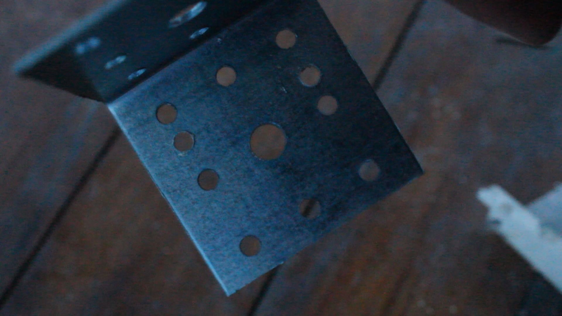 Homemade Tripod : 9 Steps (with Pictures) - Instructables