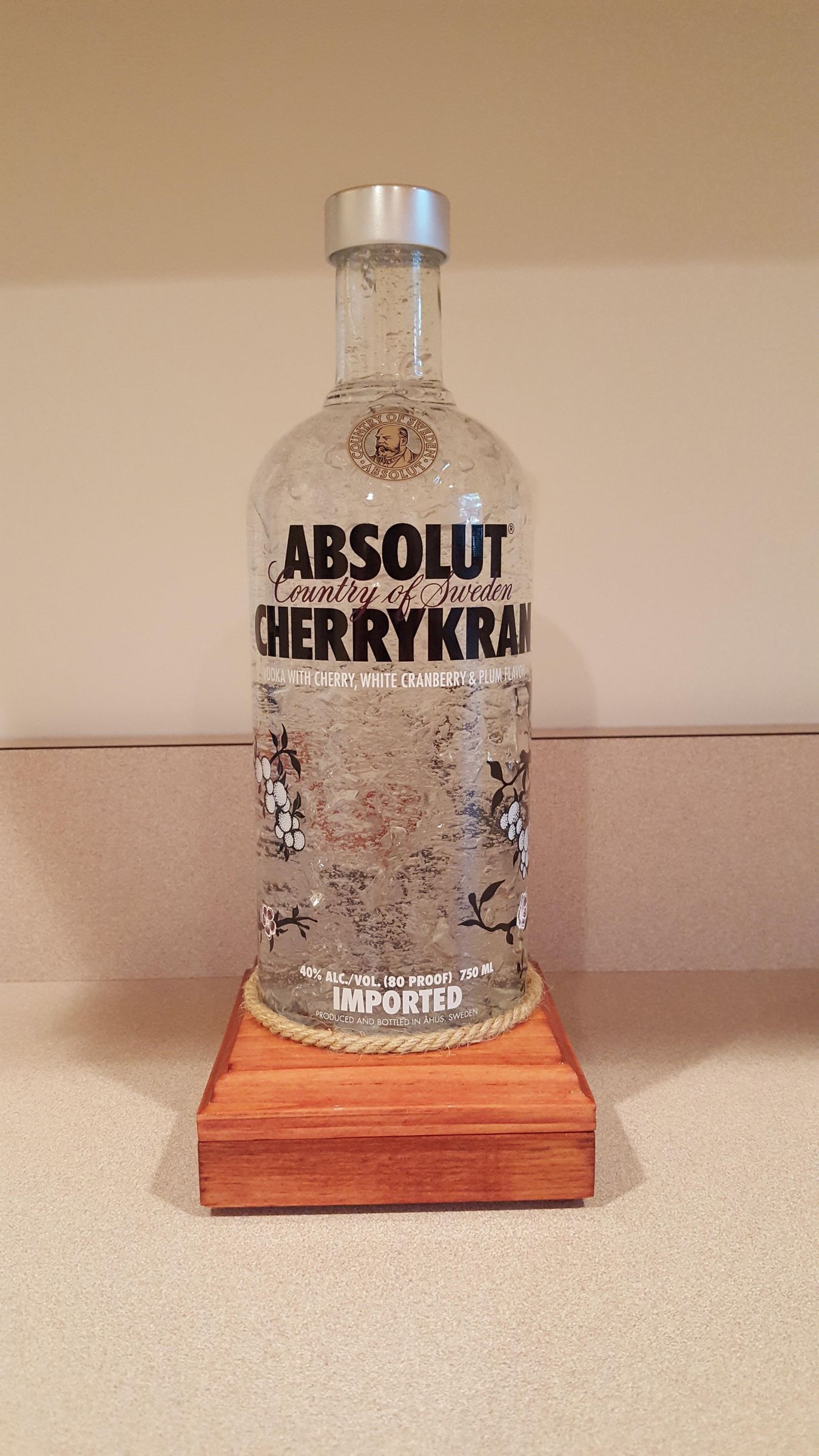 Liquor Bottle LED Light : 5 Steps (with Pictures) - Instructables