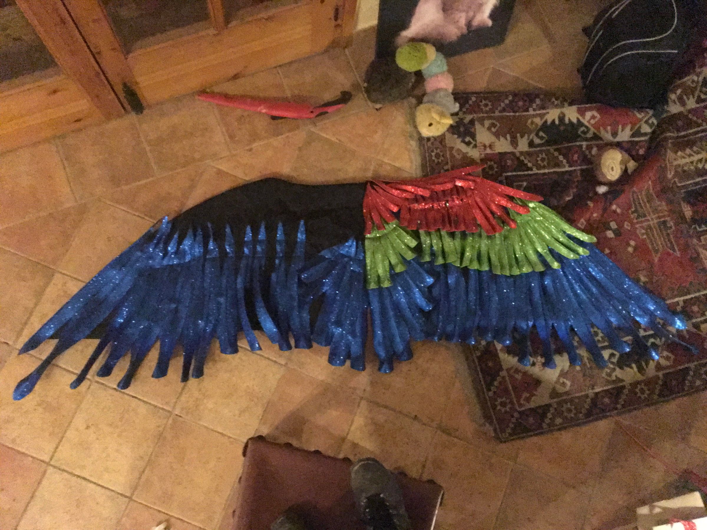 Parrot Mask and Wings : 11 Steps (with Pictures) - Instructables