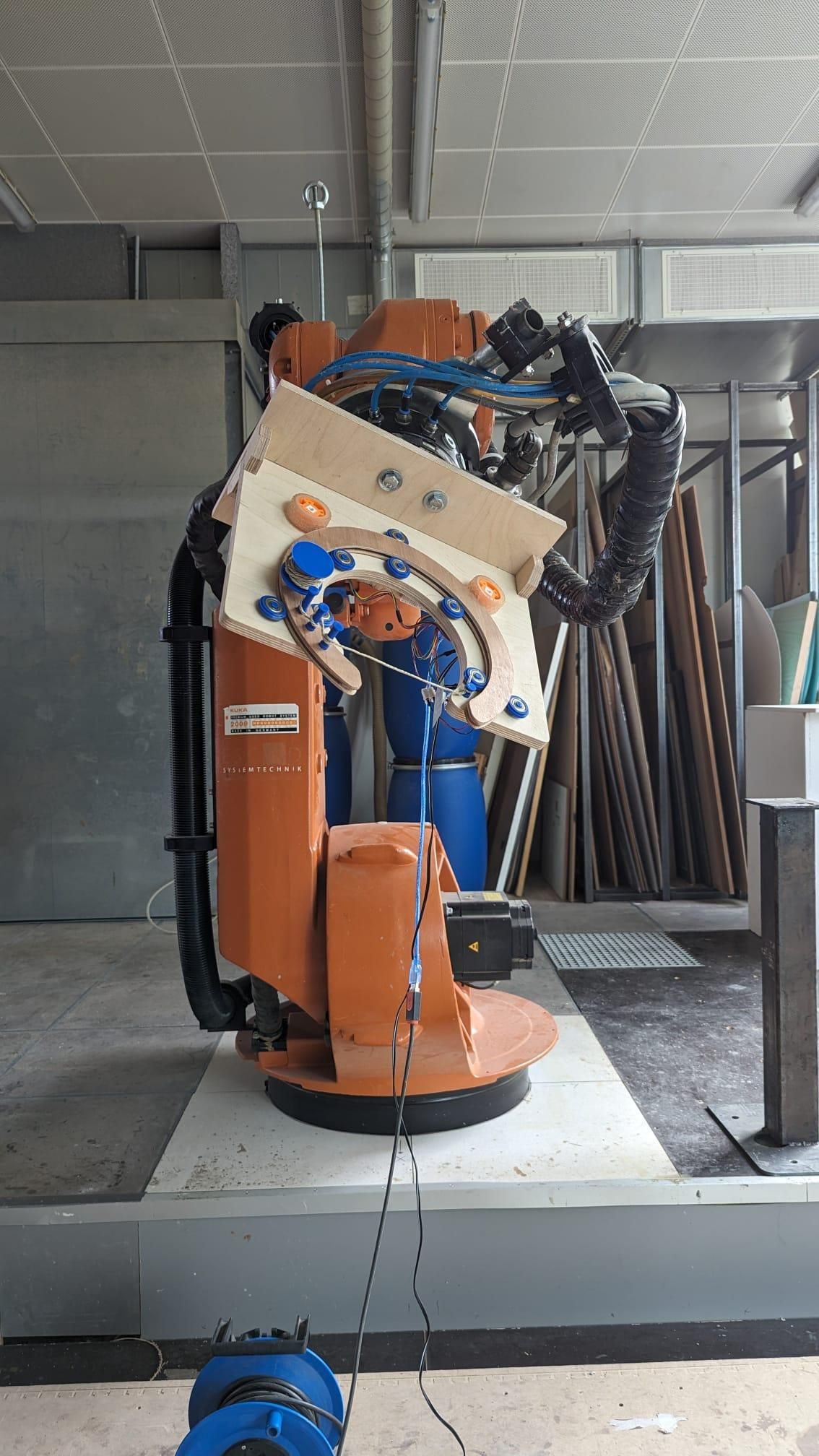 Fiber Node "Rolling Wrapper" KUKA End Effector : 6 Steps (with Pictures ...