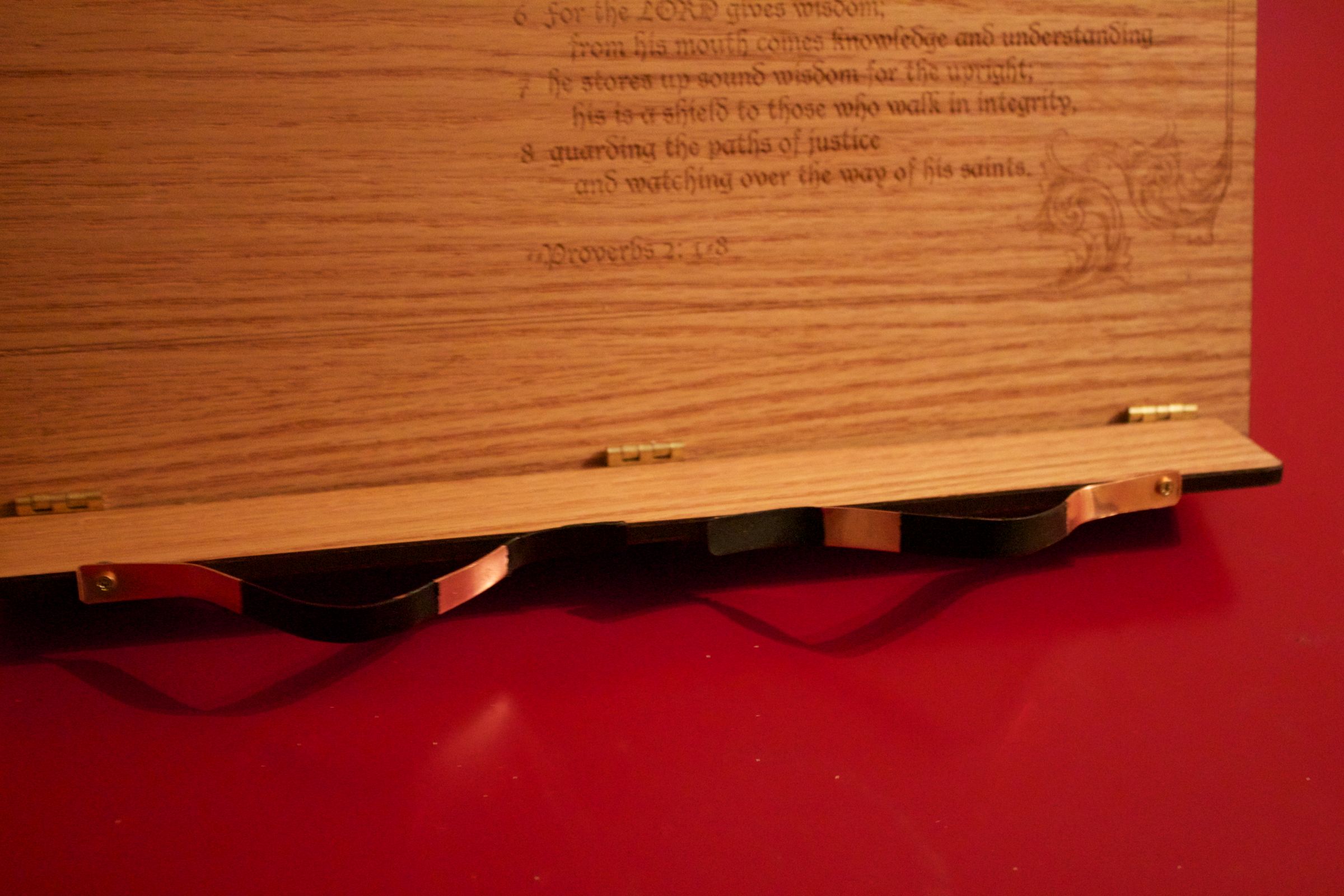 How to Make a Folding Book Stand : 6 Steps - Instructables