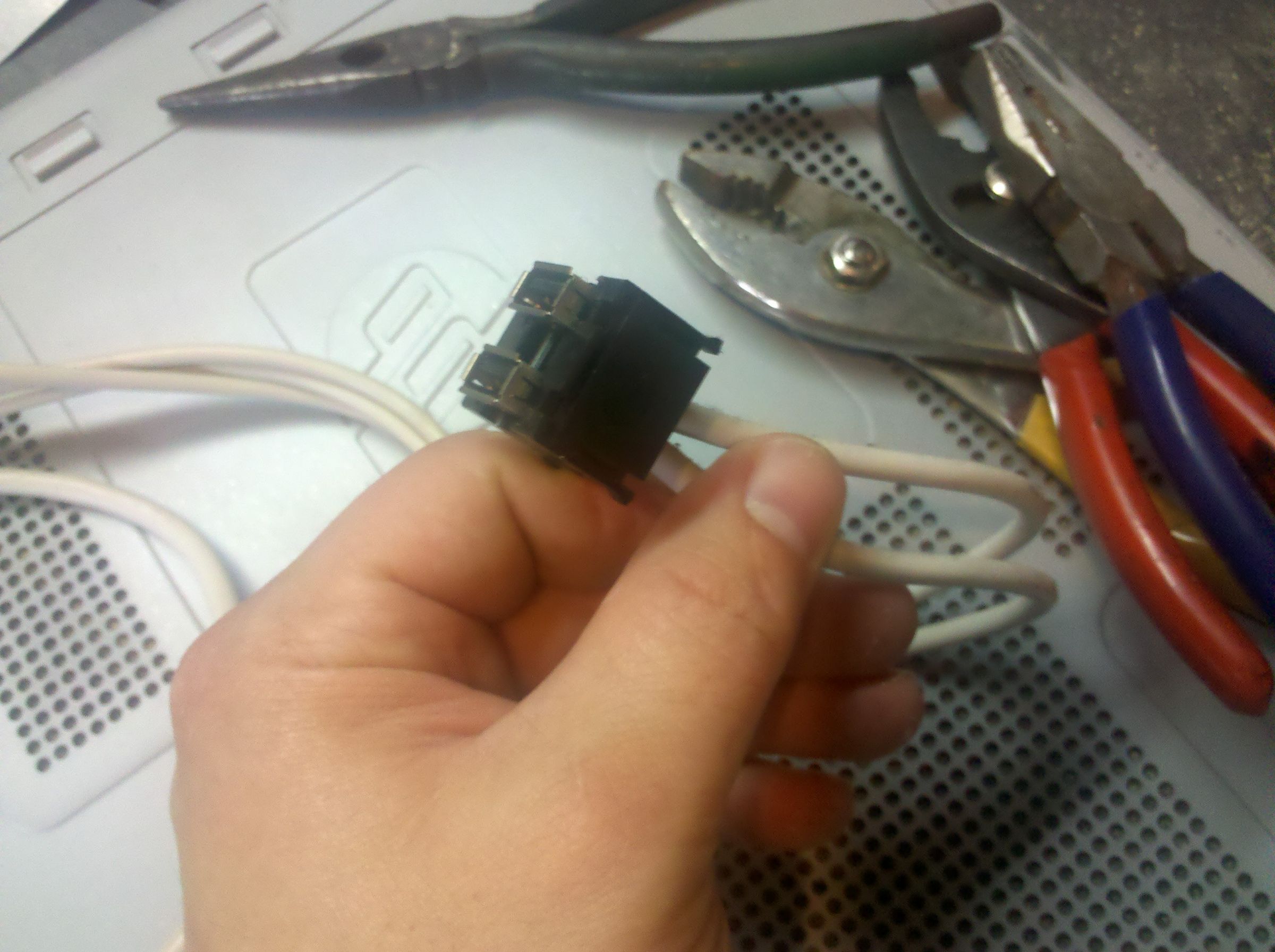 Make Your Own USB Adapters : 10 Steps (with Pictures) - Instructables