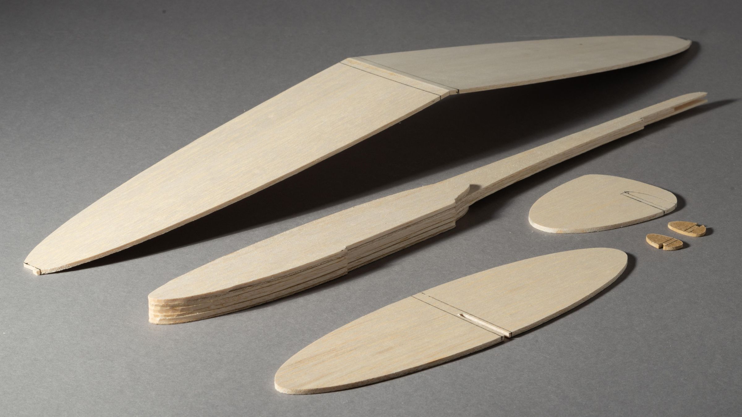 D-LBFG Discus Launch Balsa Free Flight Glider : 24 Steps (with Pictures ...