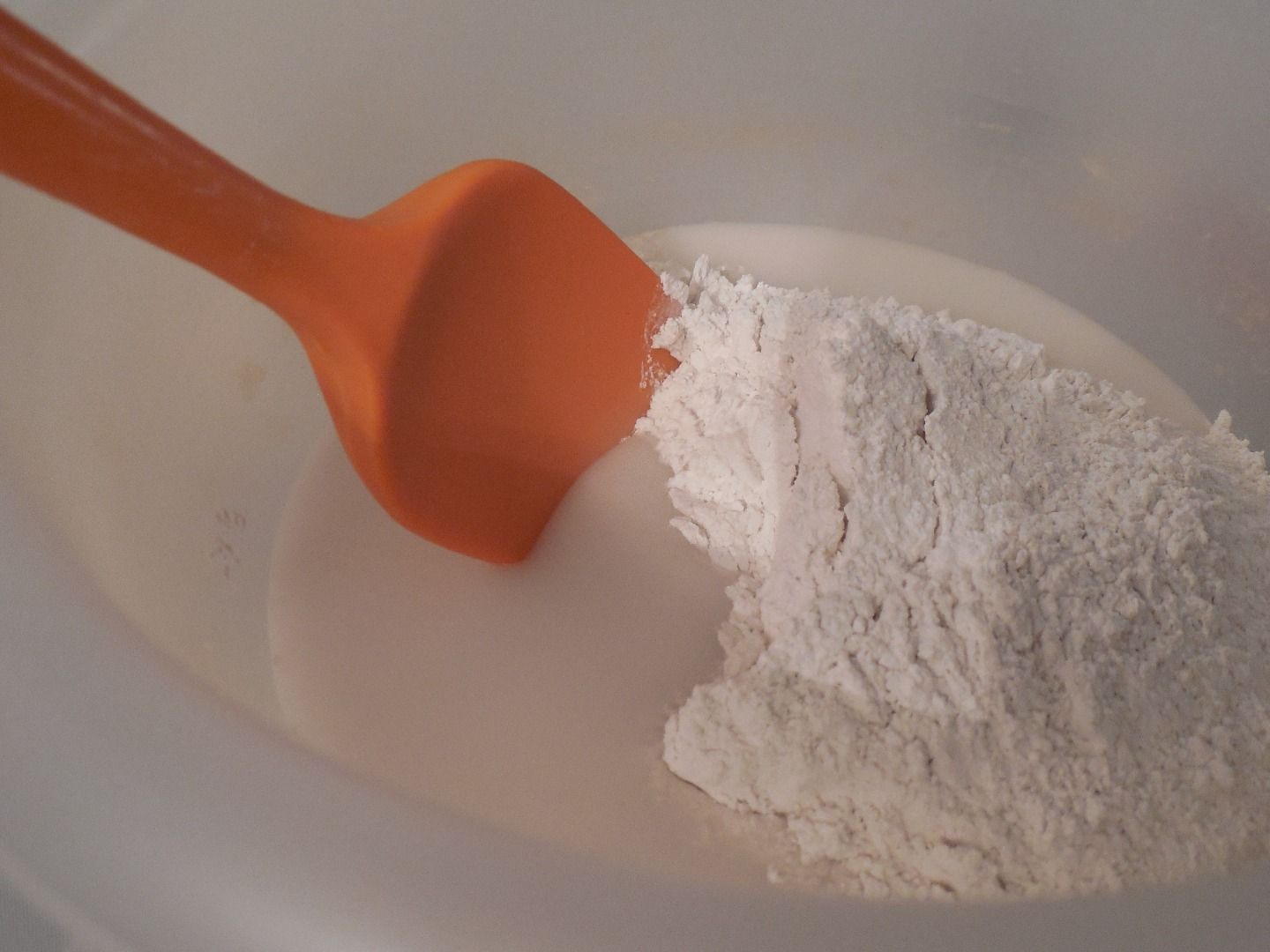 Fake That Wedding Cake! ( at Least Part of It ) : 8 Steps (with ...