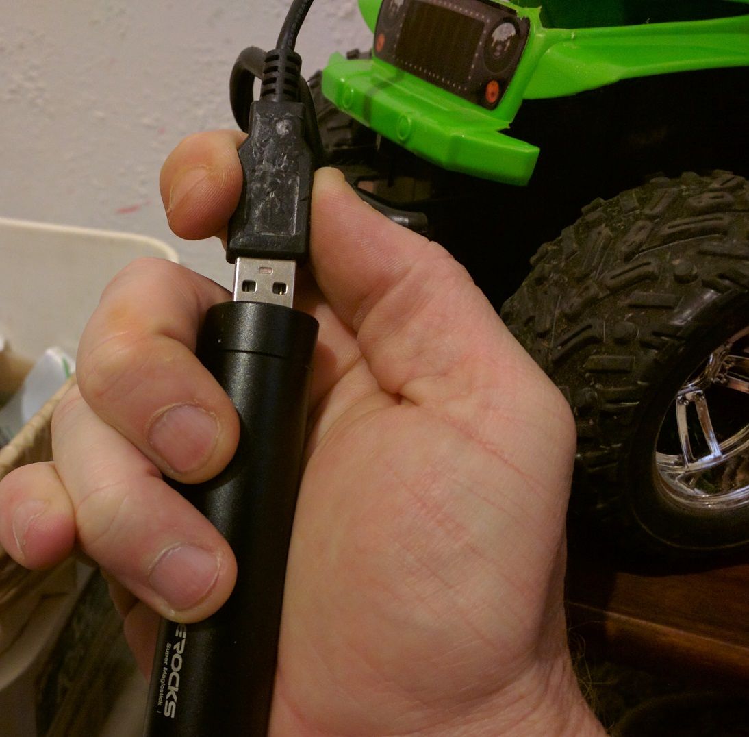 New Bright R/C Chargers Easy Battery Upgrade : 10 Steps (with Pictures ...