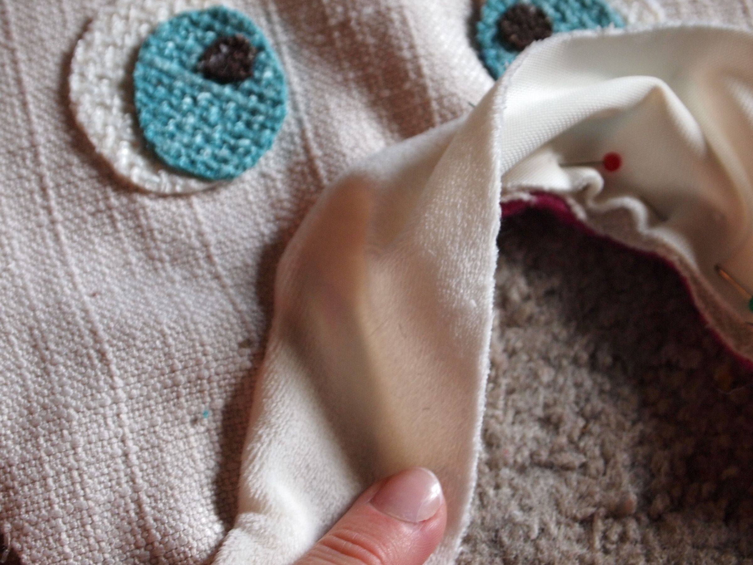 How to Sew a Fish Cat House : 8 Steps (with Pictures) - Instructables