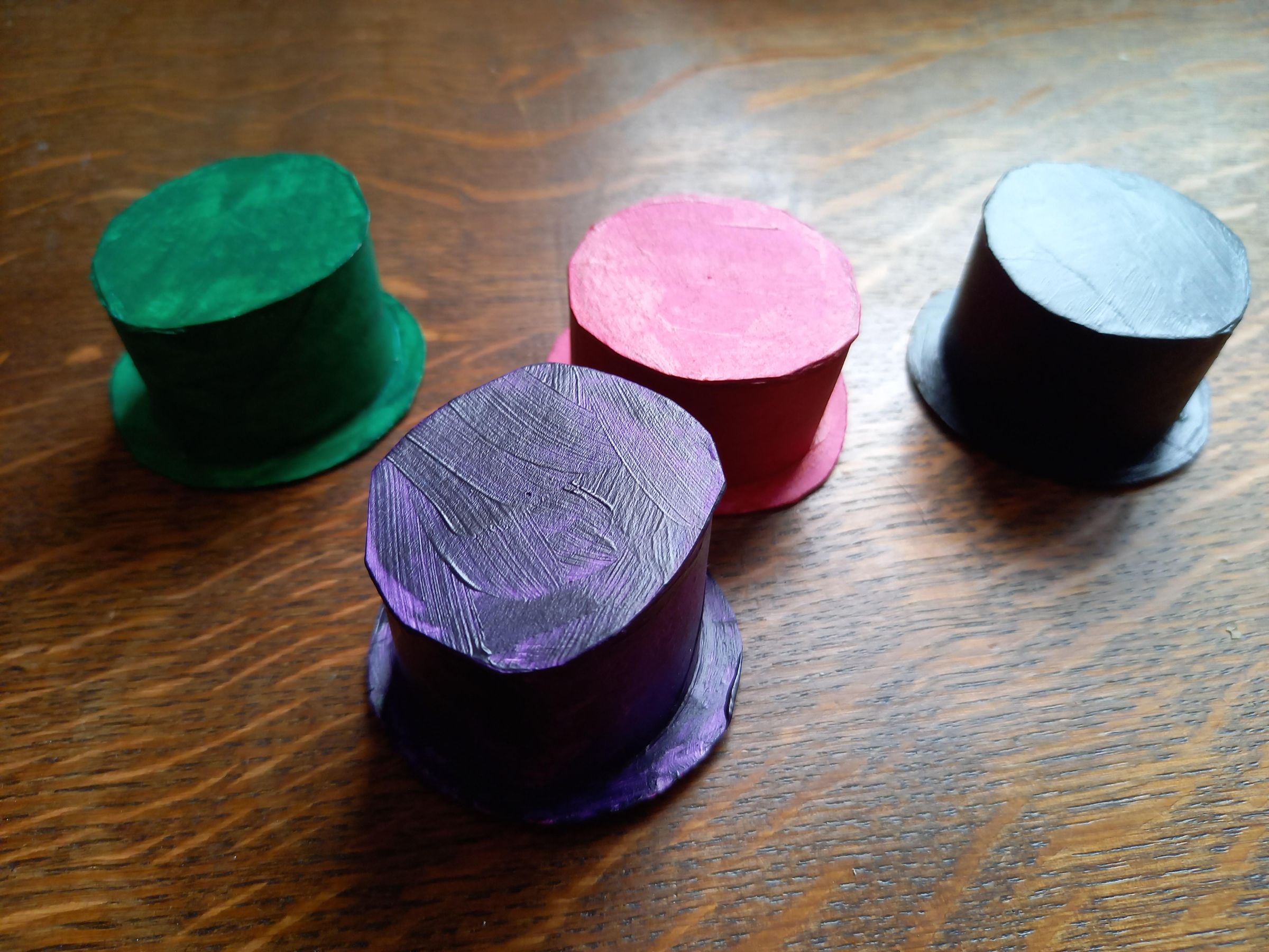 Cardboard Hat for Barbie Dolls : 5 Steps - Instructables