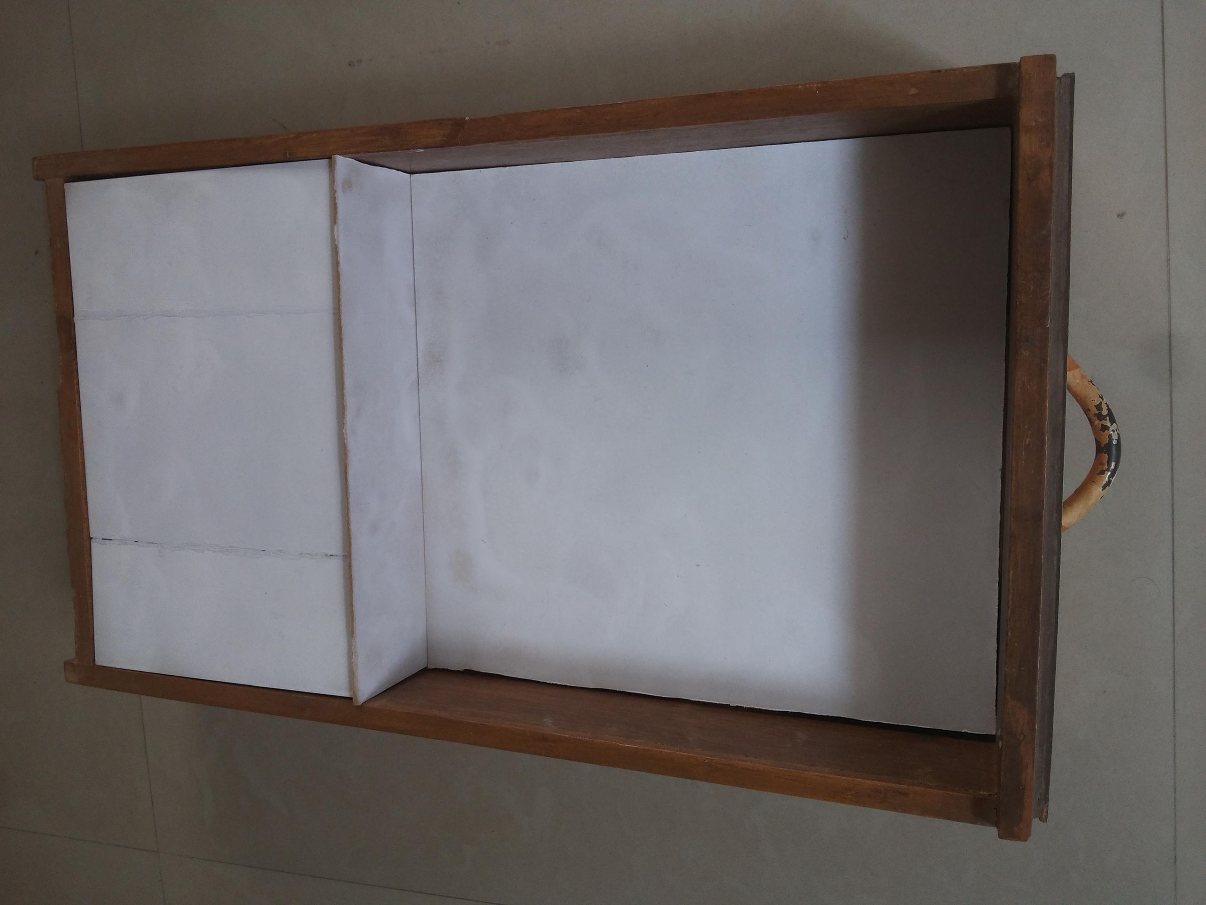 Secret Compartment in Drawer : 4 Steps - Instructables