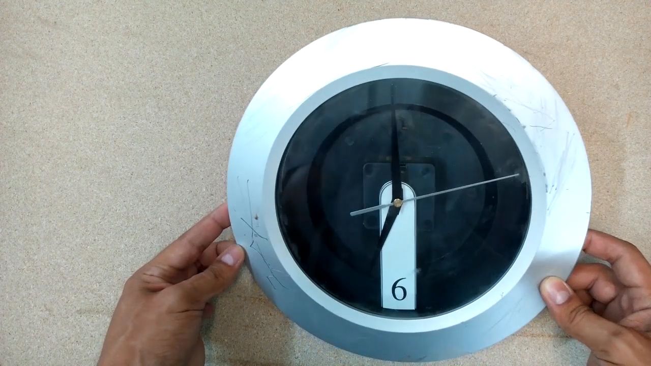 A Clock From Pallet Wood Blocks : 7 Steps (with Pictures) - Instructables