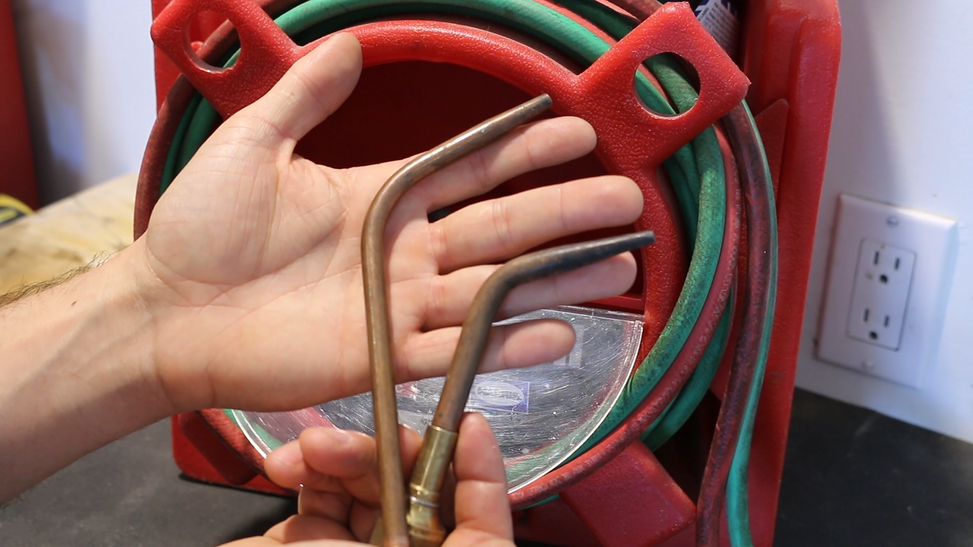 How to CORRECTLY Braze (SILVER SOLDER) a Copper Pipe : 5 Steps (with ...