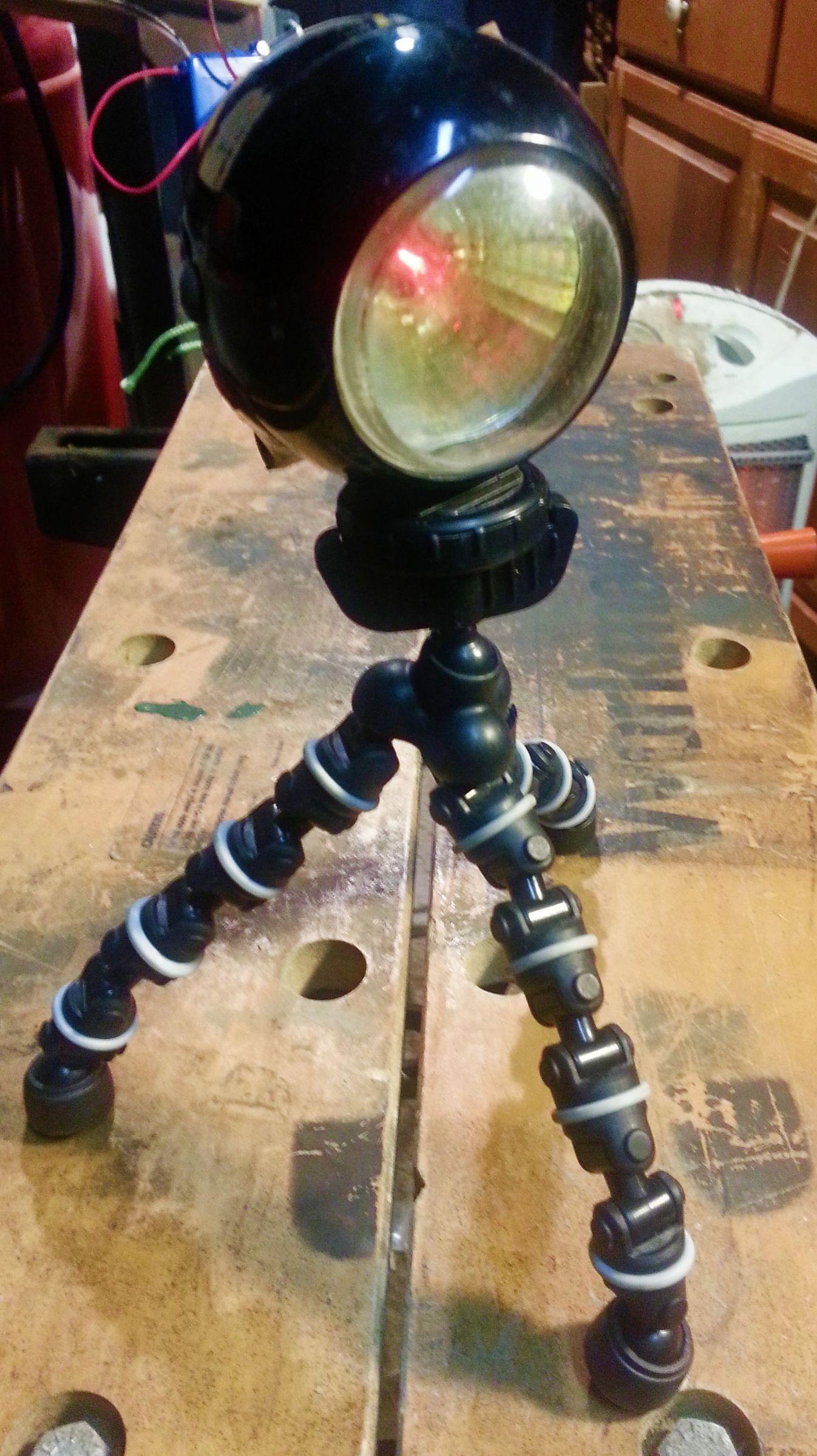 Create "War of the Worlds" Inspired "Junkbots" - Instructables