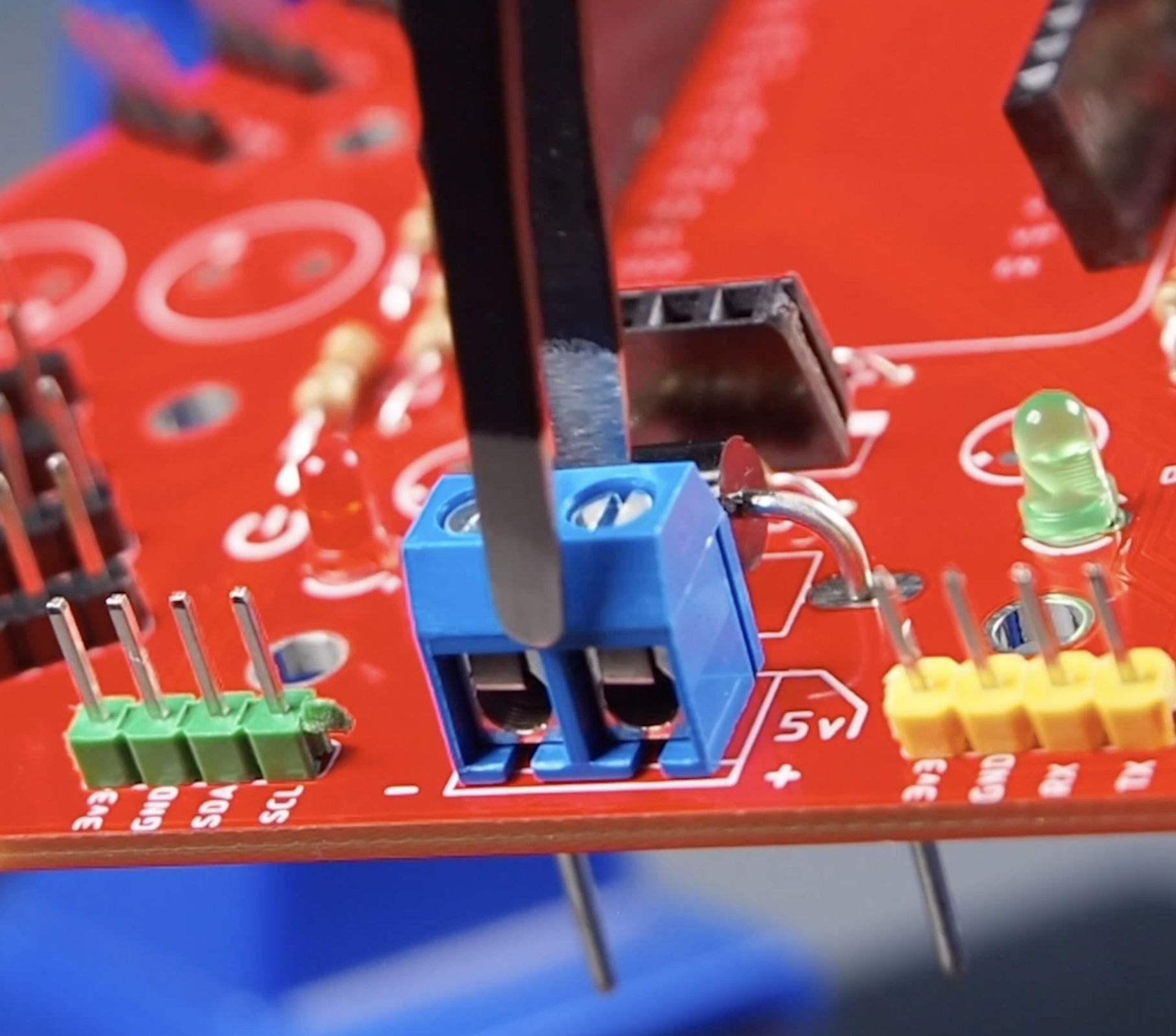 One and Multiple Servo Motor Control With ESP32 Development Board : 8 ...