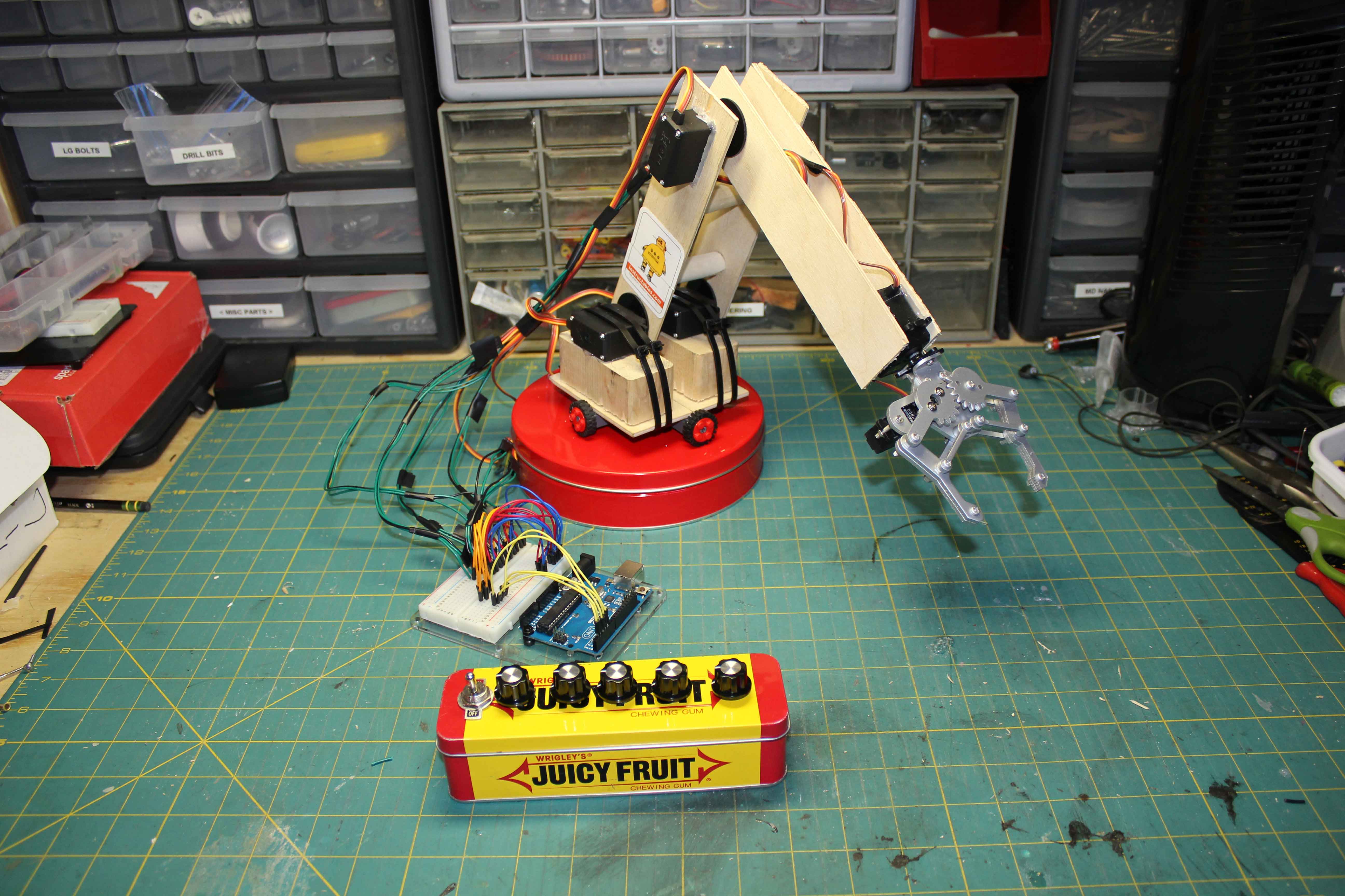 Easy and Simple Arduino Robot Arm - Instructables