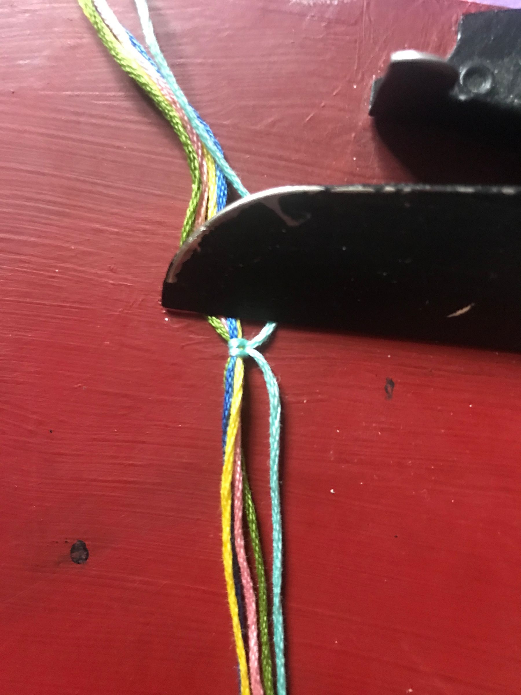 Friendship Bracelet With Teardrop Loop and Triangle Ending : 7 Steps ...