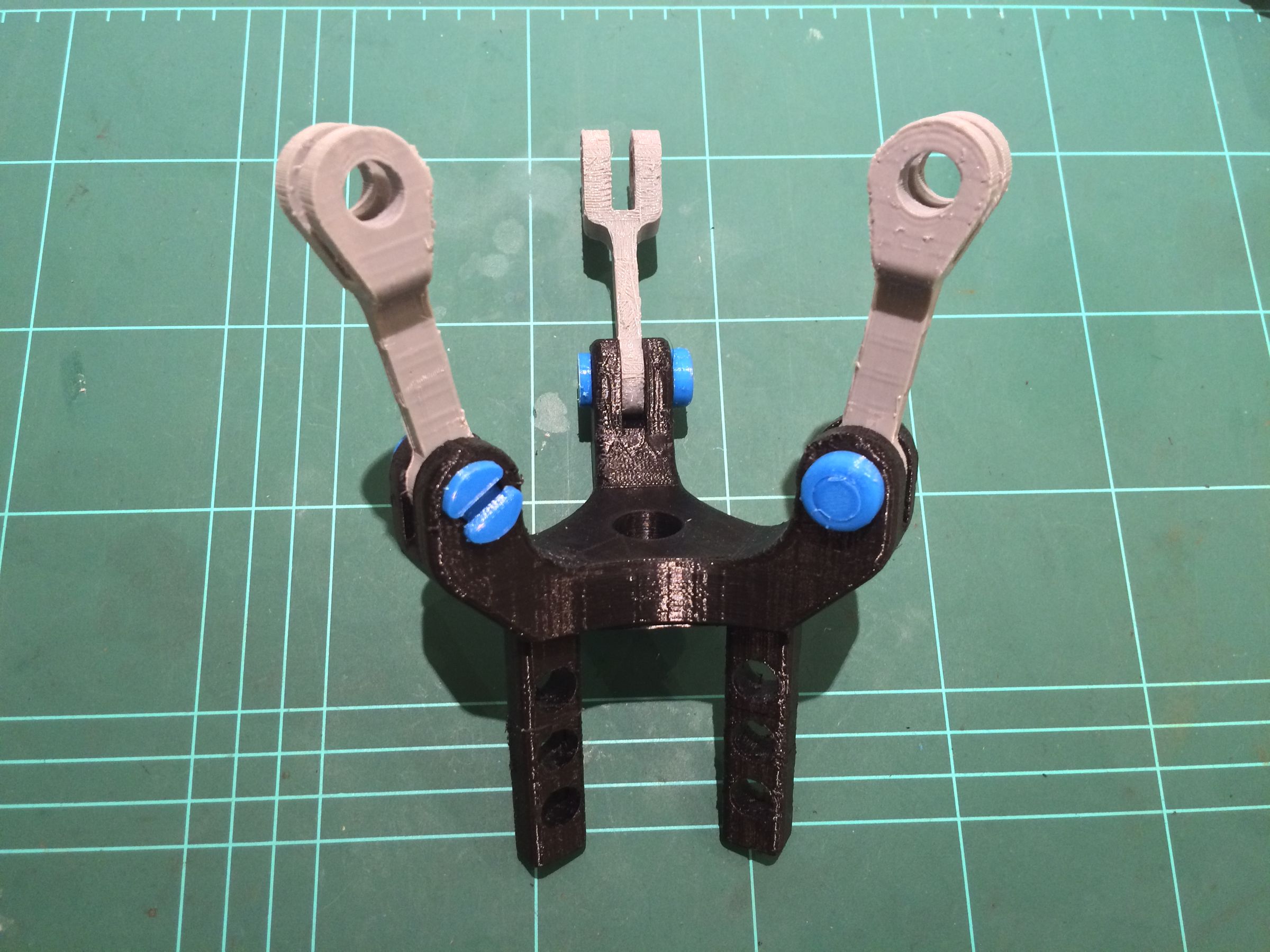Black Ram Hand (Robotic/Prosthetic Hybrid) : 8 Steps (with Pictures ...