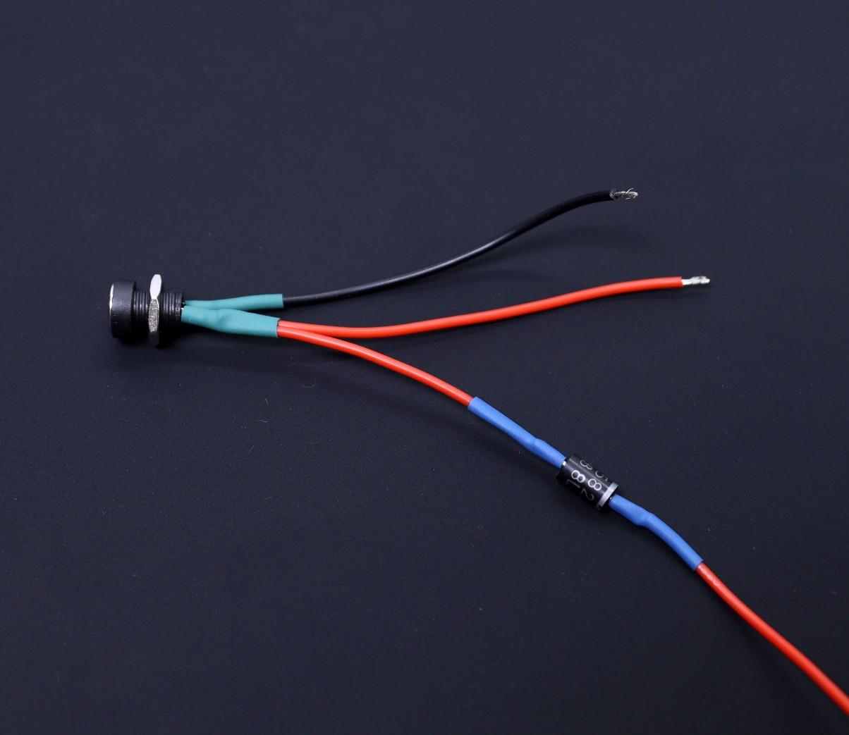 DIY Mini UPS for WiFi Router V5.0 : 18 Steps (with Pictures ...