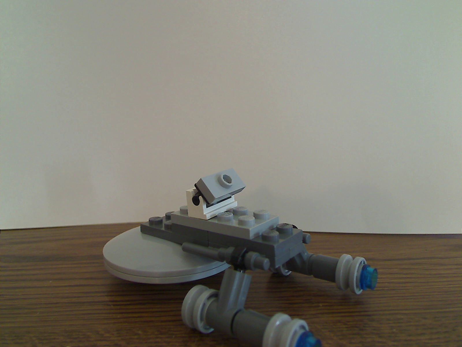 Mini Lego Starship Enterprise : 23 Steps (with Pictures) - Instructables
