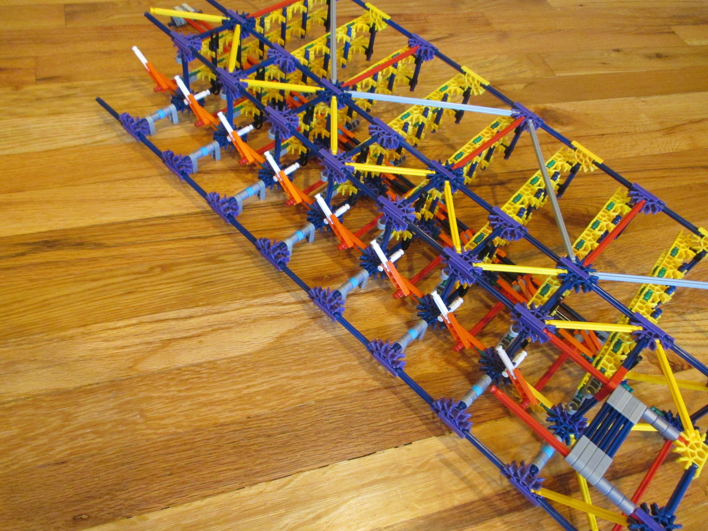 8-Ball Drawbridge Lift: a K'nex Ball Machine Lift : 17 Steps - Instructables