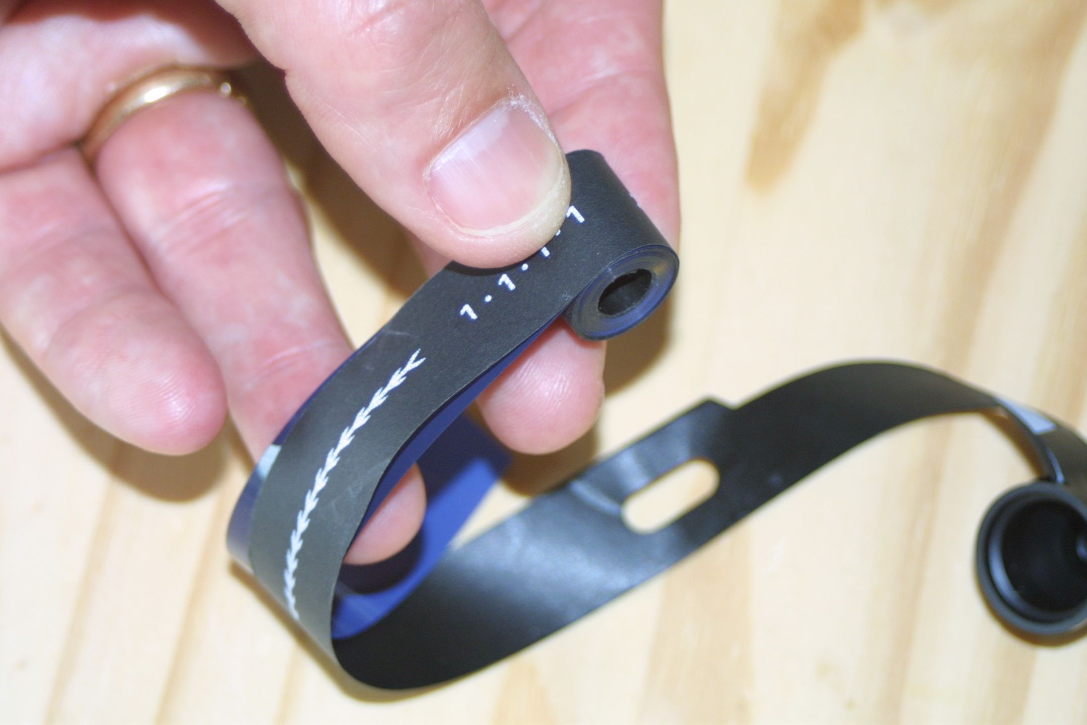 Disassemble and Reload a 110 Film Cartridge : 8 Steps (with Pictures ...