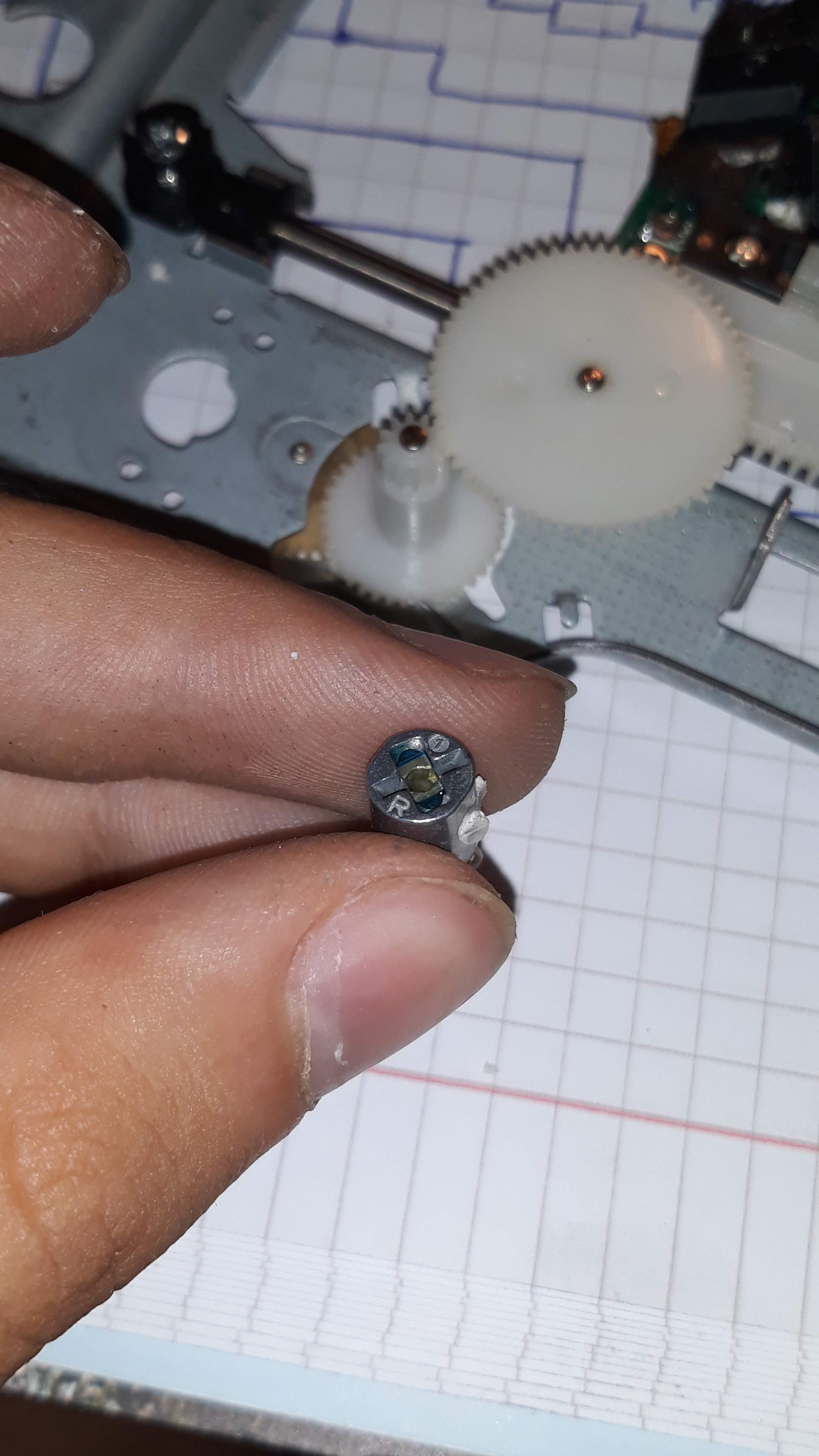 DVD Player: Explaining Parts and What Is Worth Salvaging : 9 Steps ...