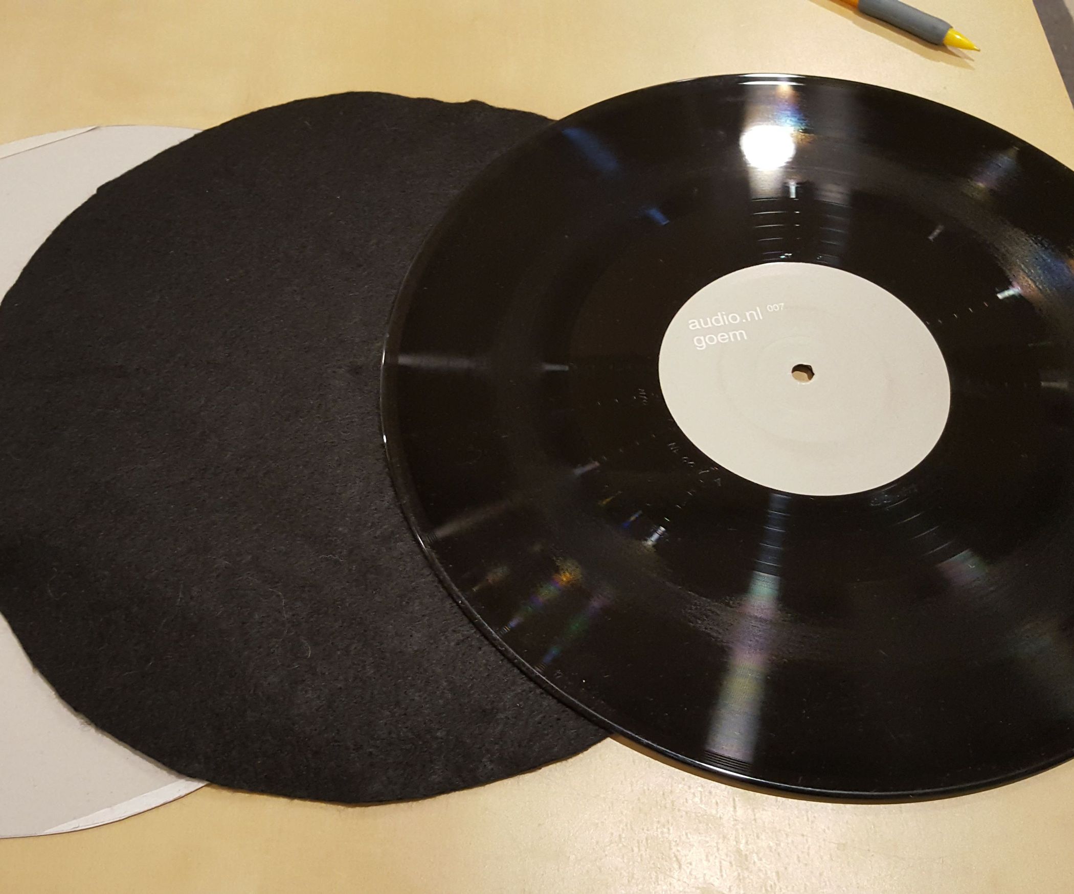 Slipmat for Record Player : 7 Steps (with Pictures) - Instructables