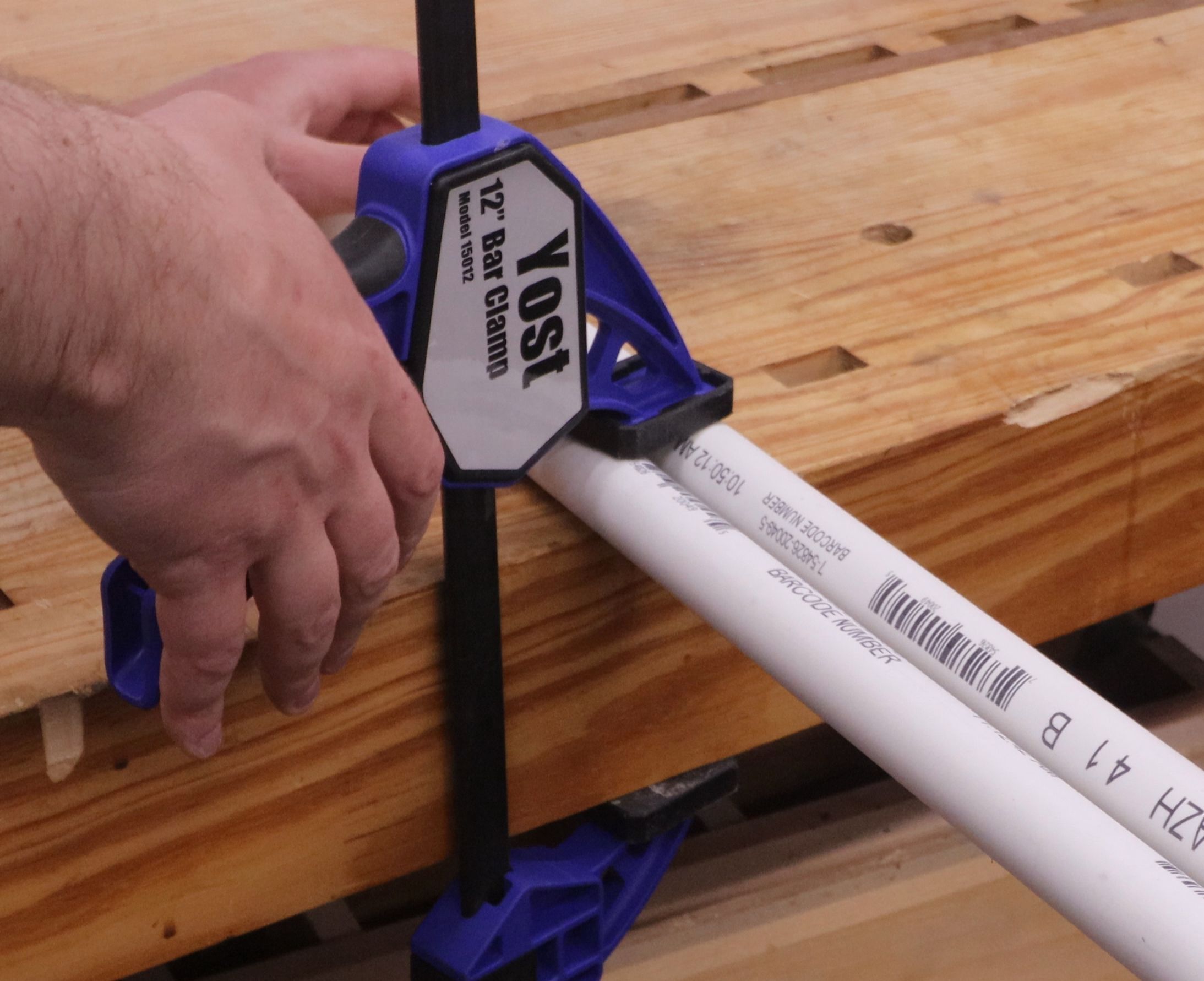 DIY Inexpensive Collapsible Projector Screen Frame : 8 Steps (with ...