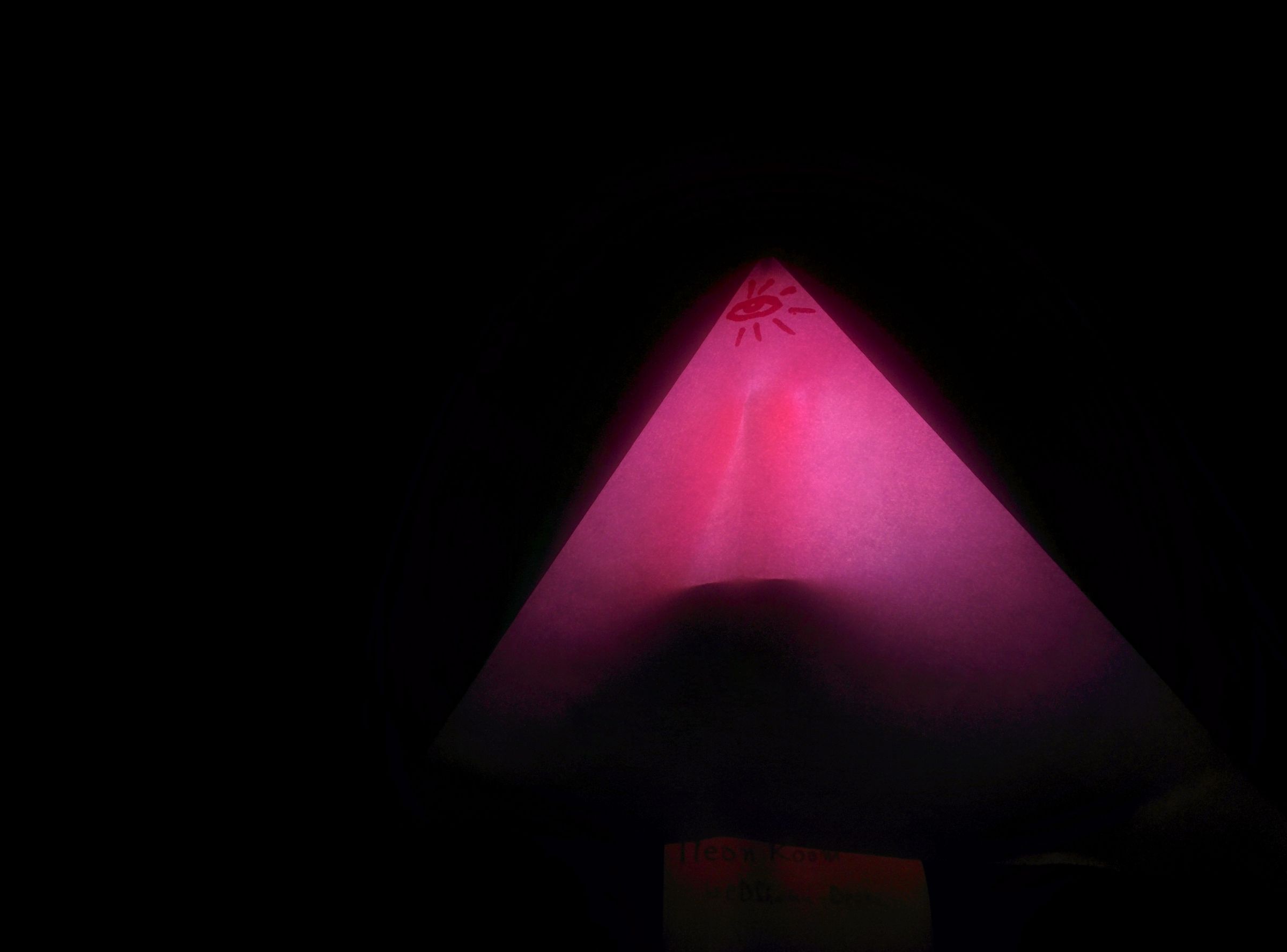 The "Iluminatee" Pyramid Lamp Shade Made of Paper : 3 Steps - Instructables