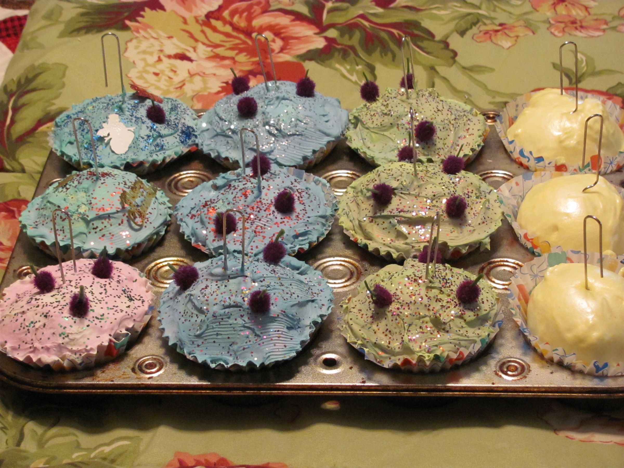 Fake Cupcakes! : 6 Steps (with Pictures) - Instructables