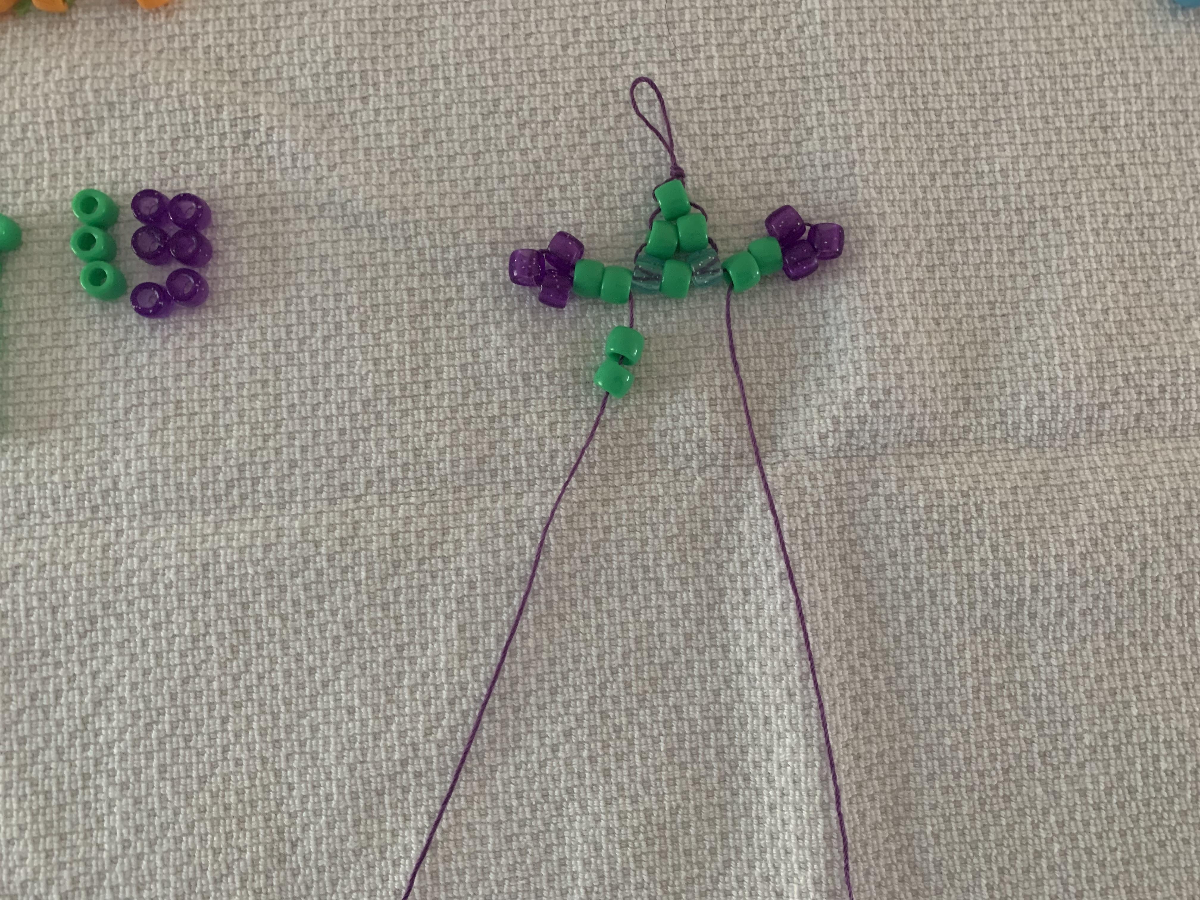 Pony Bead Lizard : 6 Steps (with Pictures) - Instructables