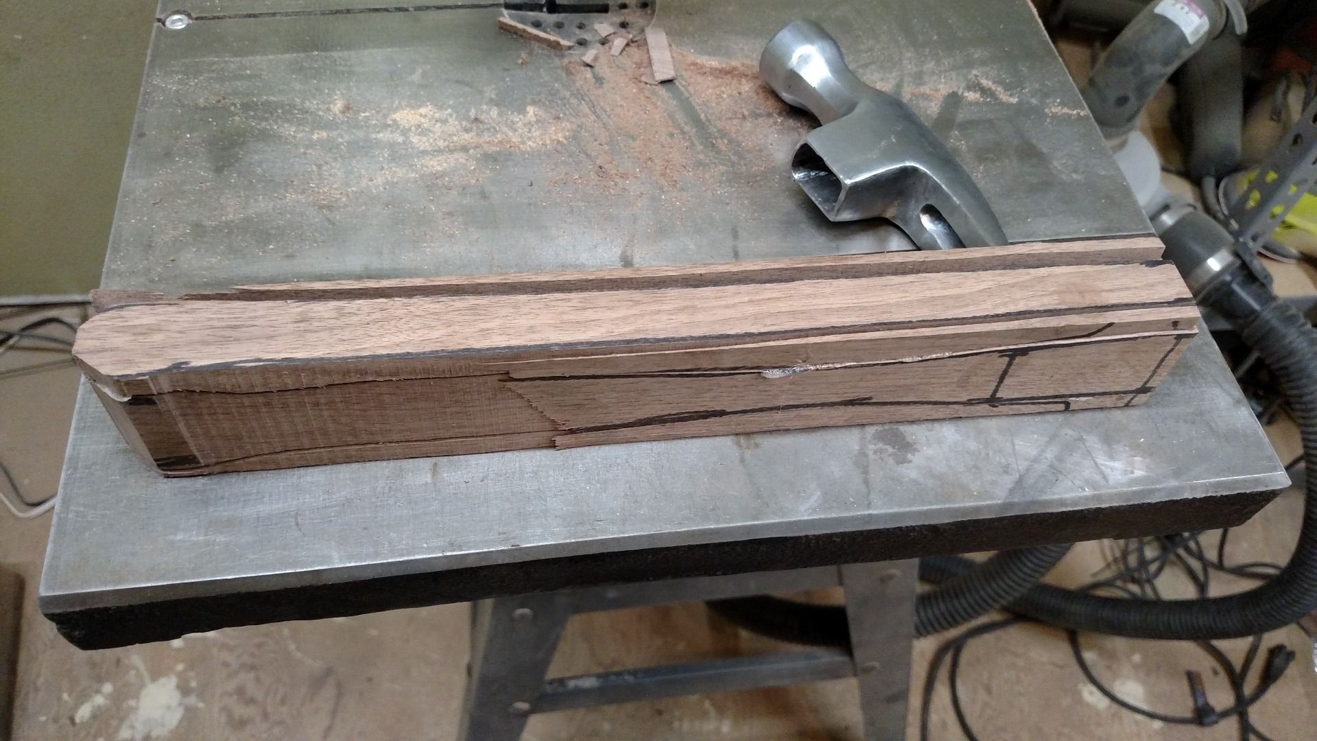 Fixing Up an Old Hammer : 5 Steps (with Pictures) - Instructables