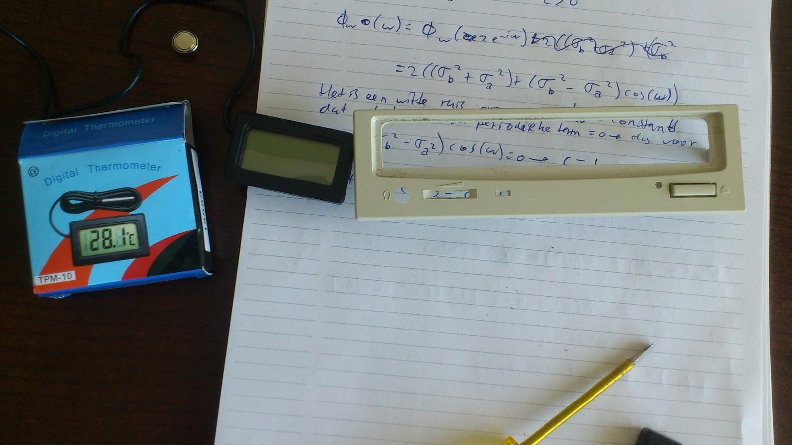 Computer Case Thermometer : 3 Steps - Instructables