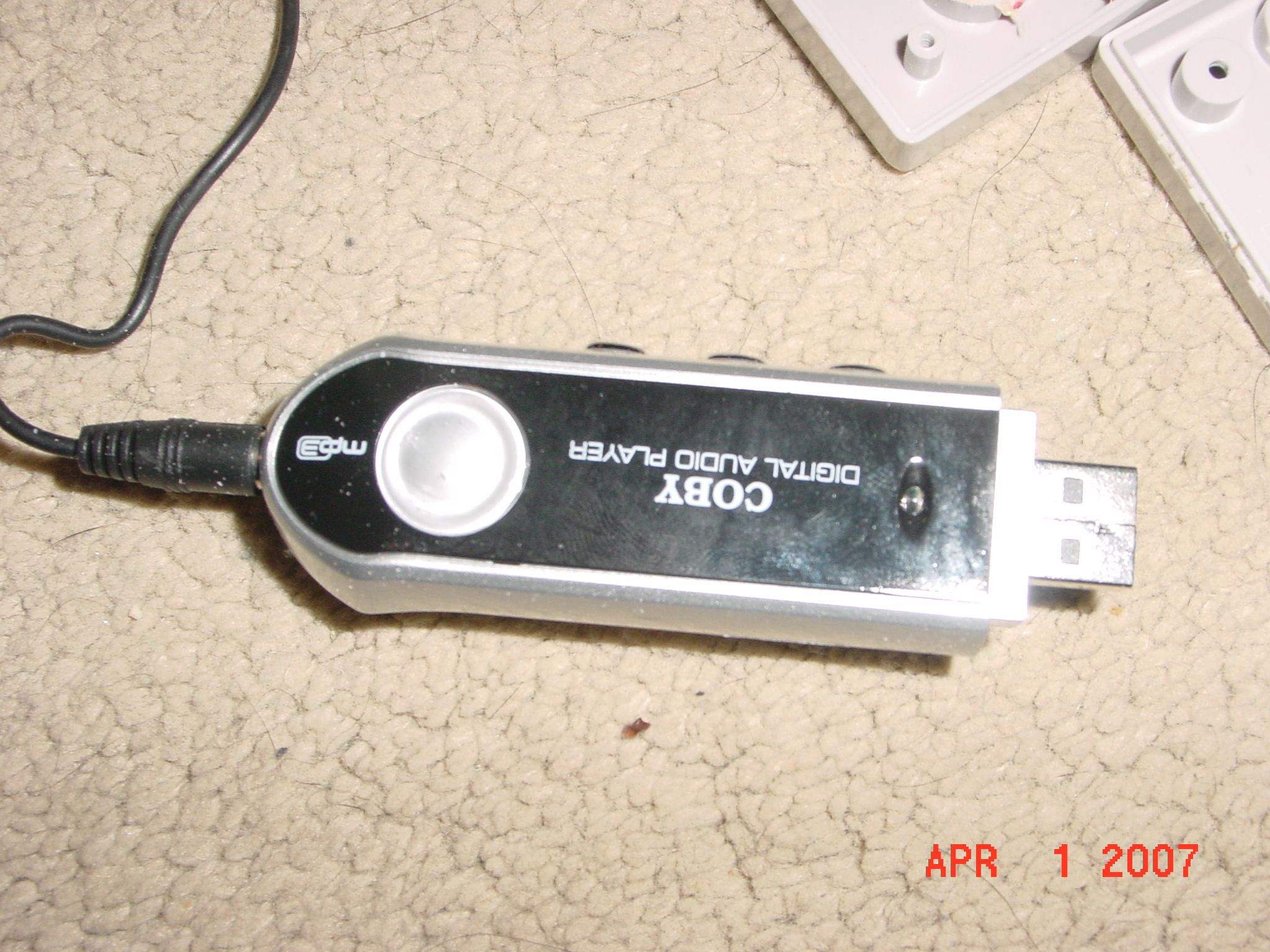 NES MP3 Player : 5 Steps - Instructables