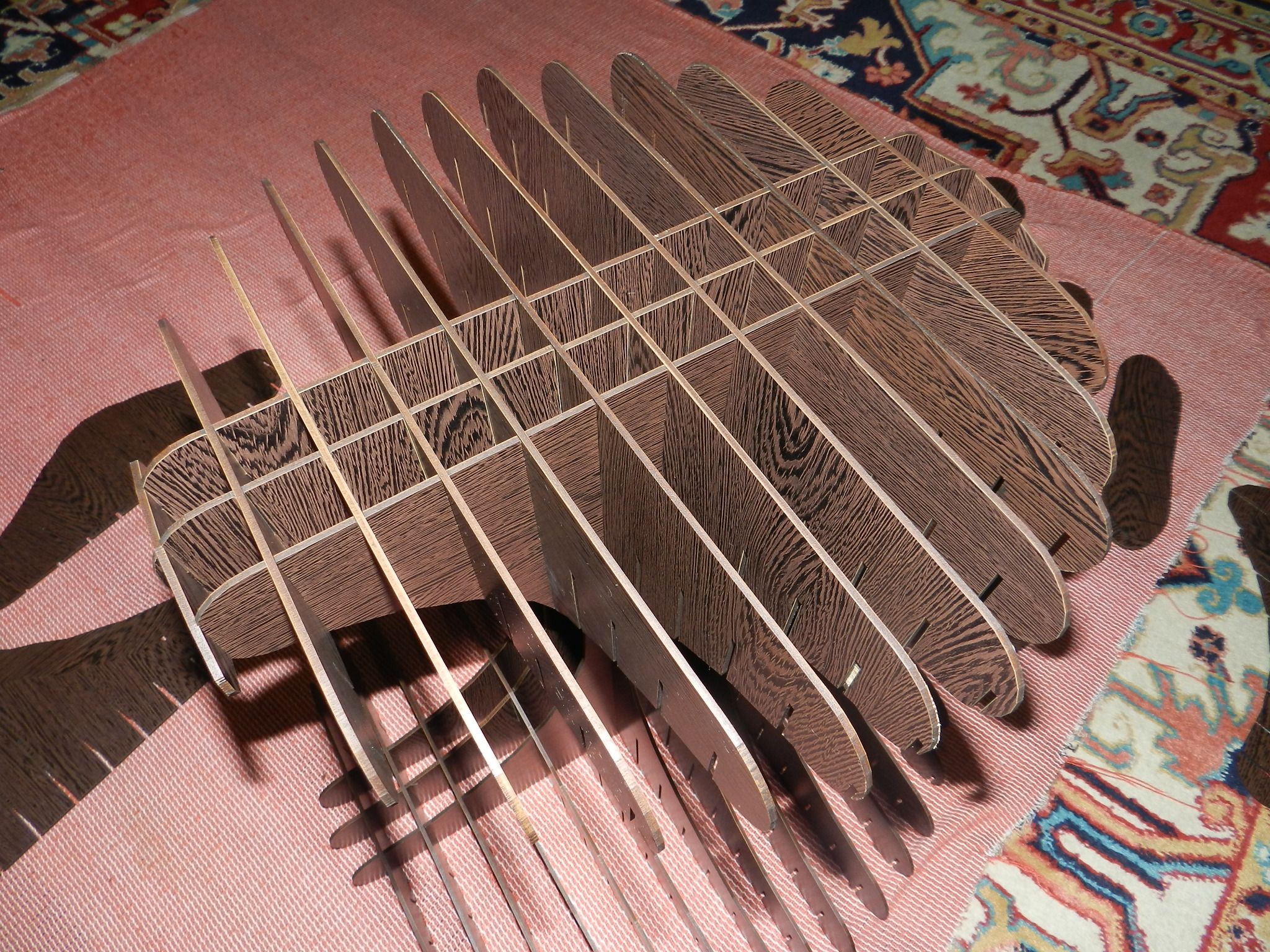 MAKE a LITTLE TABLE WITH MDF SHEETS : 4 Steps - Instructables