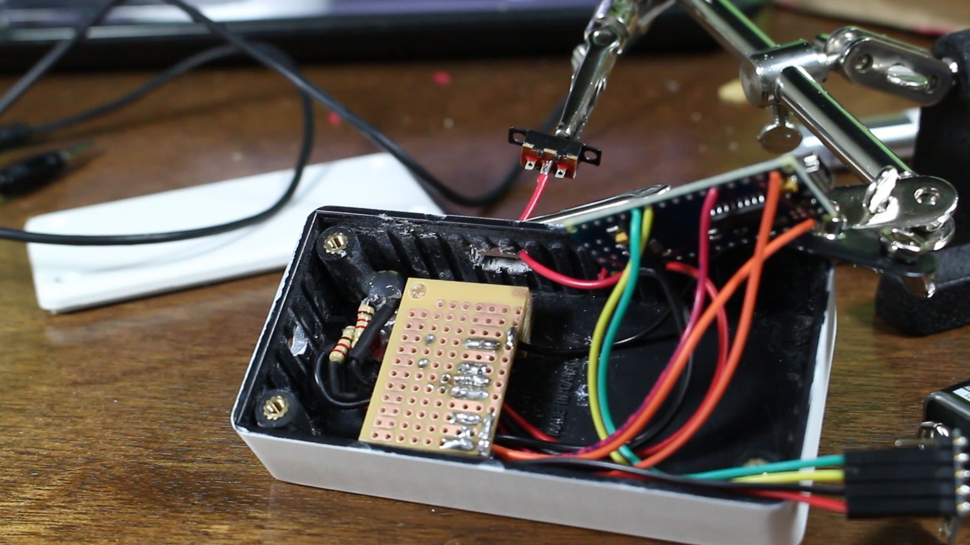 Long Range Dropping System for Drones With Arduino and HC-12 : 11 Steps ...