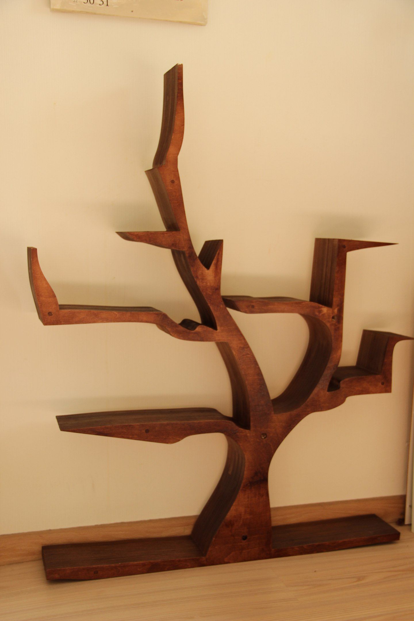 Forest Bookshelf : 4 Steps (with Pictures) - Instructables